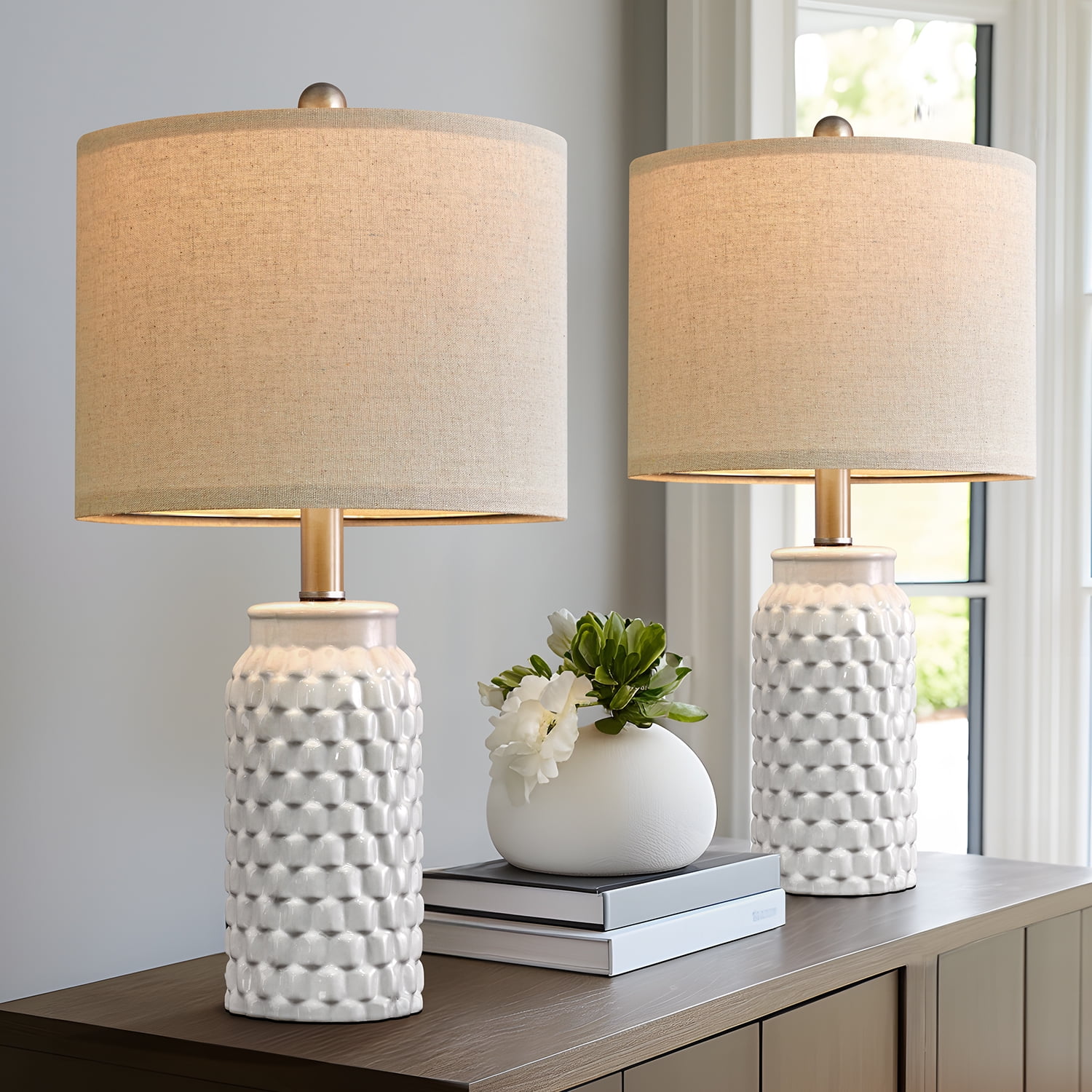 "Oneach Modern Nightstand Table Lamps Set of 2, White Ceramic Body with ...