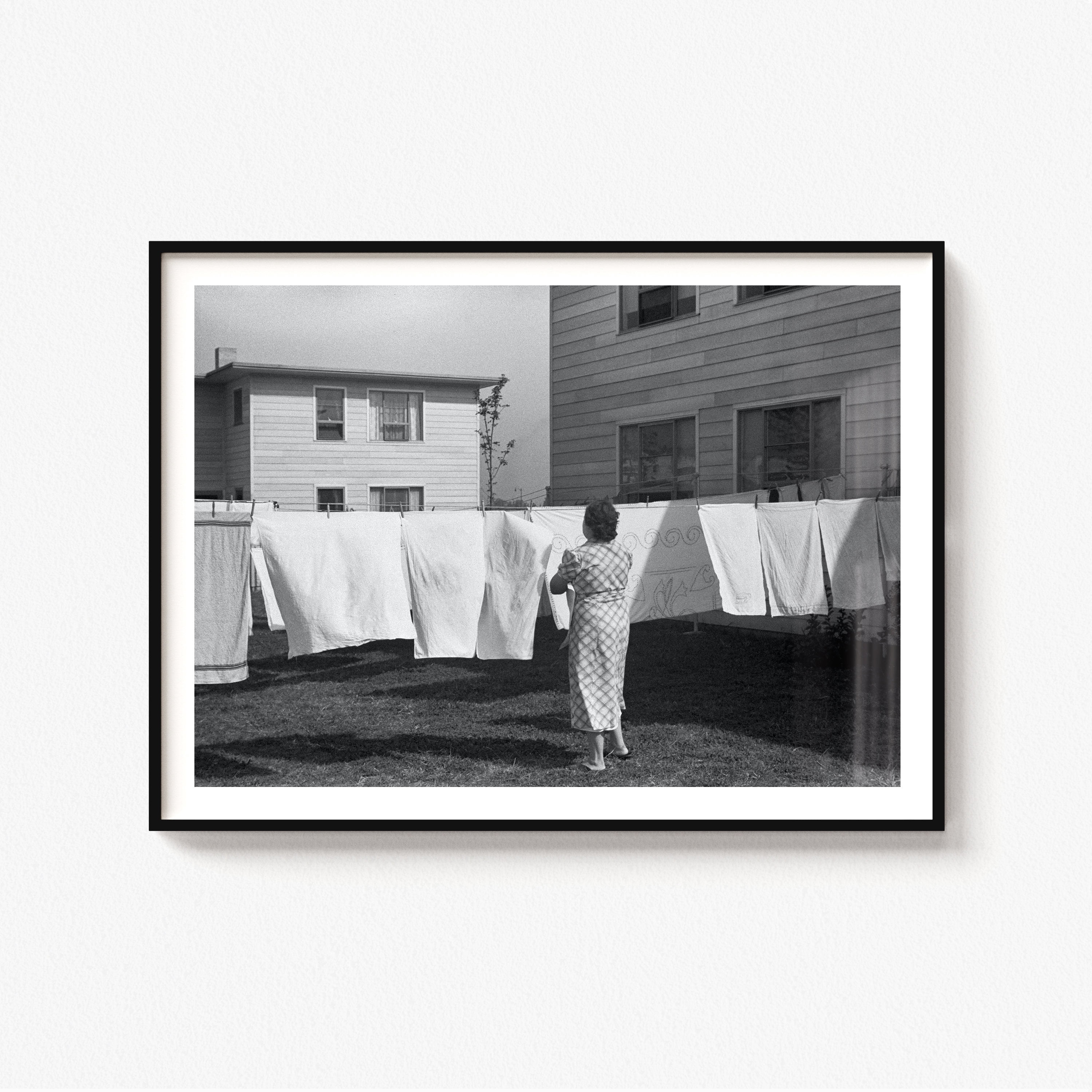 Onimhouse Poster Laundry Day Print, Black And White Art, Vintage Wall ...