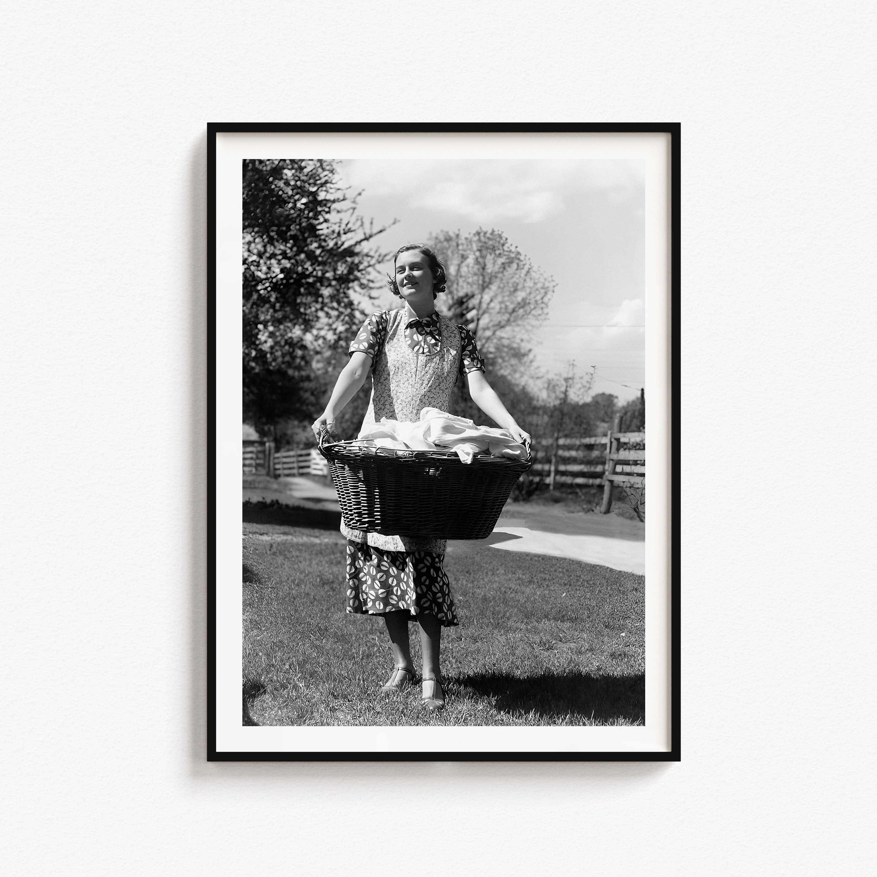 Onimhouse Poster Laundry Day Print, Black And White Art, Vintage Wall ...