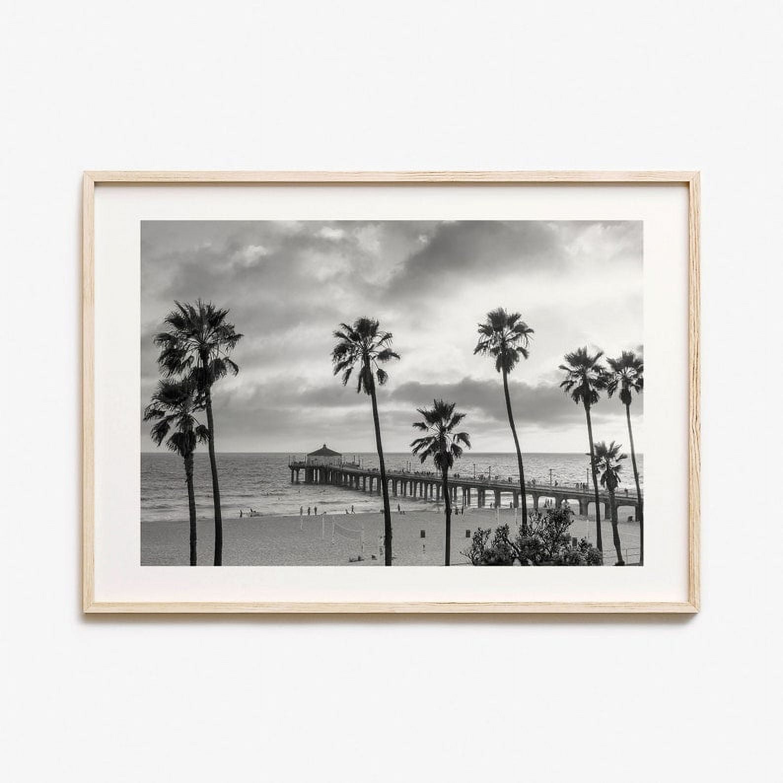Onimhouse Poster Malibu Photo Poster Print Horizontal, Malibu Black and ...
