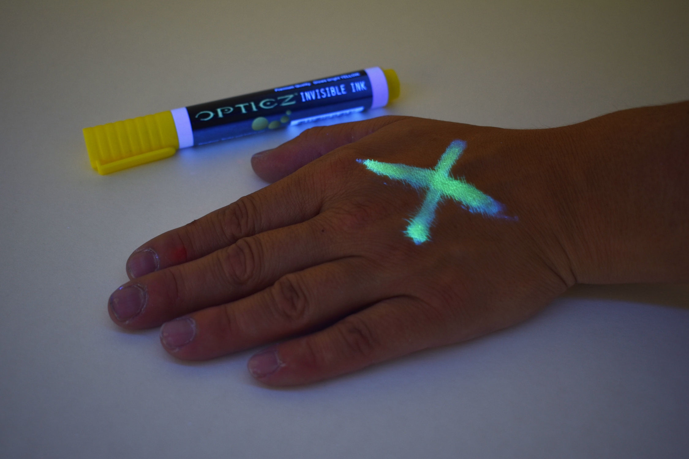 Opticz UV Blacklight Reactive Large Tip Invisible Ink Marker, Yellow ...
