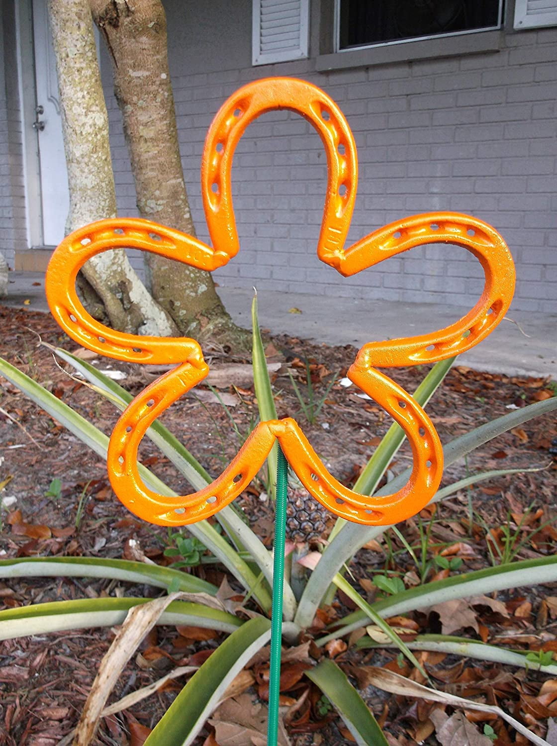 Orange Horseshoe Flower, Metal Garden Stake, Spring Yard Art, Lucky ...