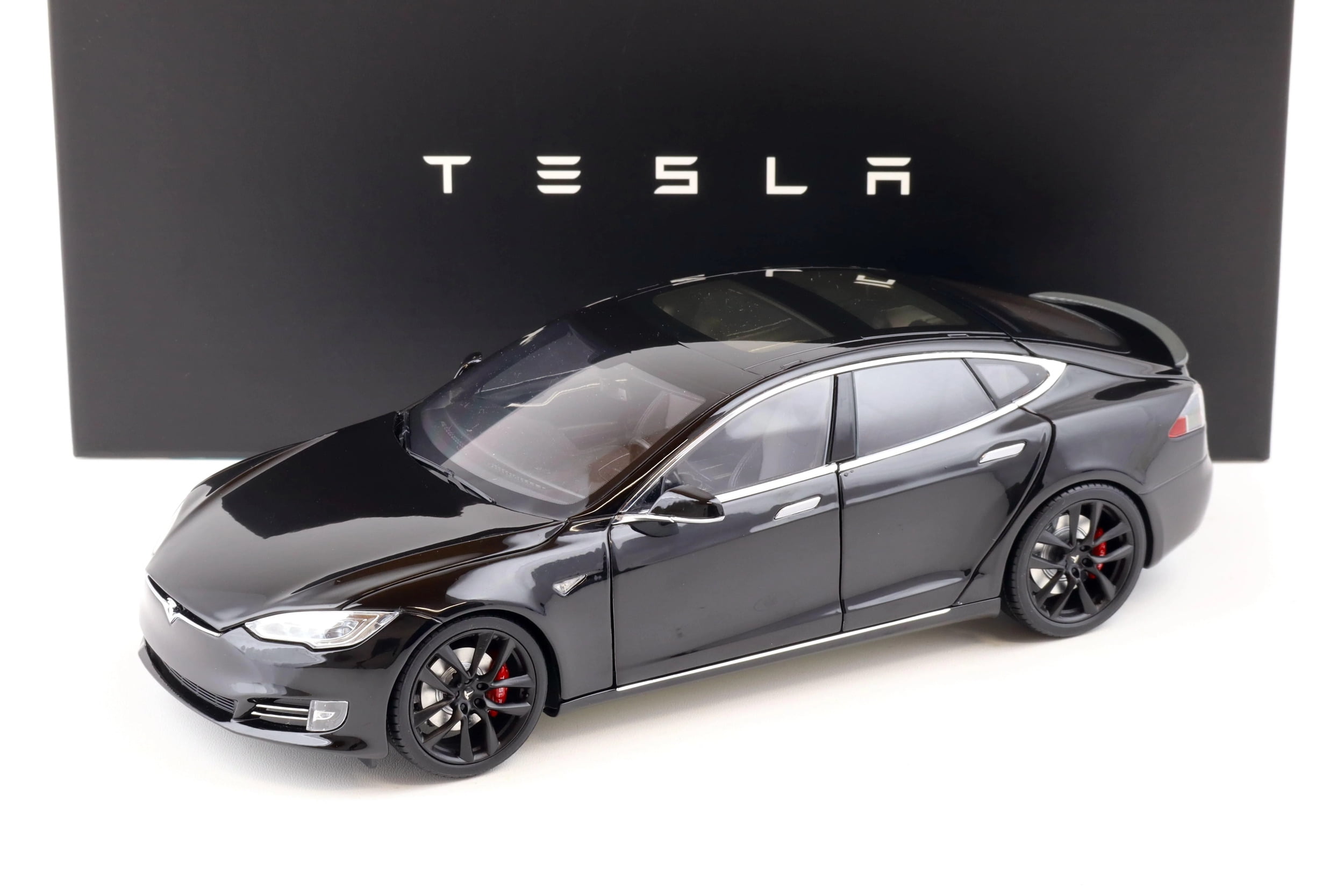 Original Tesla Model S P100D Black DEALER VERSION 1:18 - Walmart.com