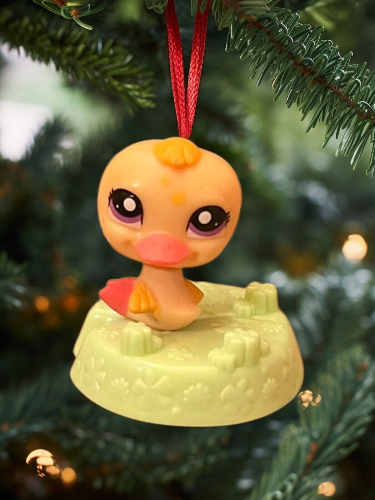 Ornament 2356 LITTLEST PET SHOP LPS Hasbro Yellow Duck Figure Figurine ...