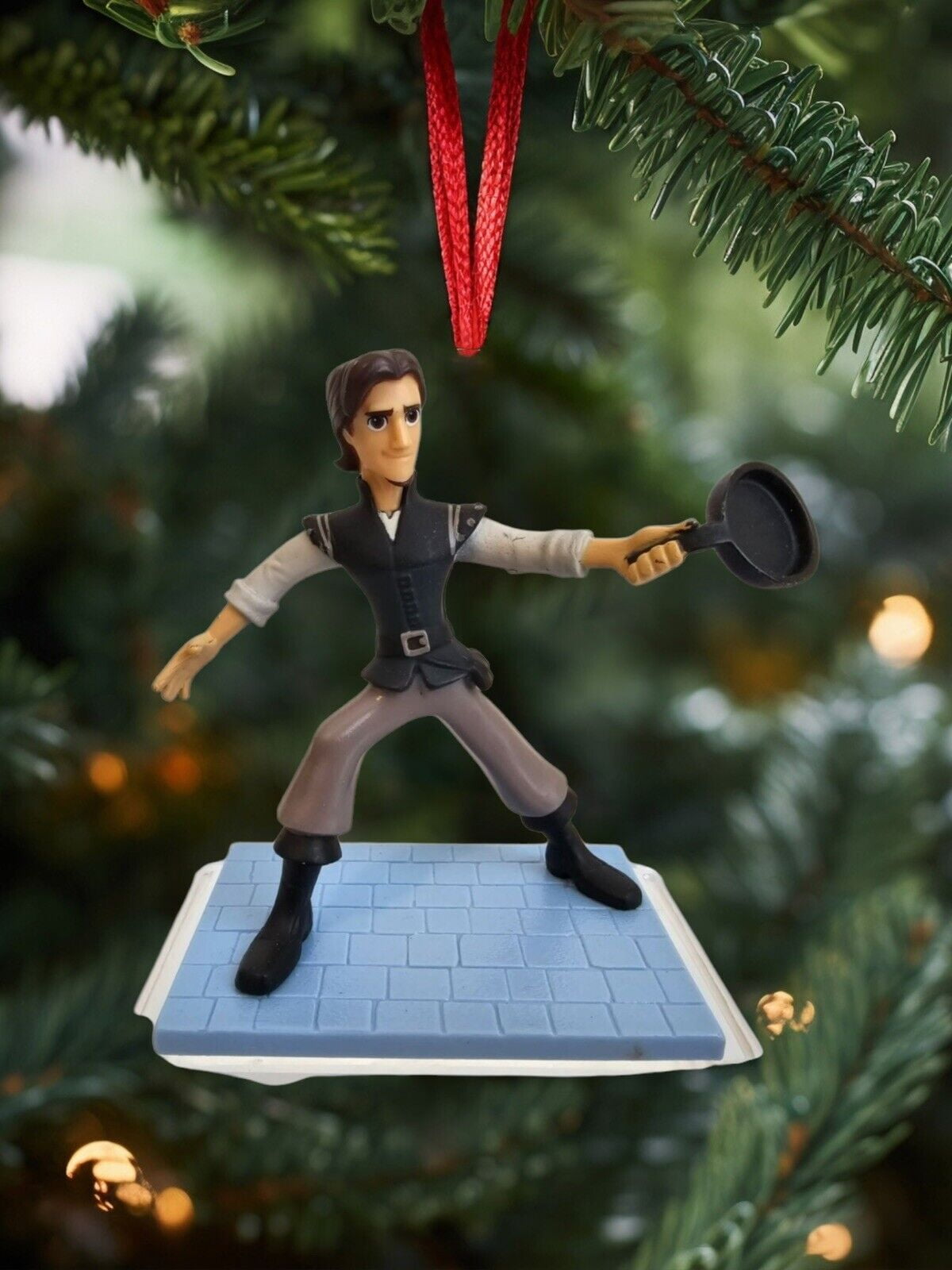 Ornament Disney Tangled Flynn Rider Swinging Pan Figure Figurine Charm ...