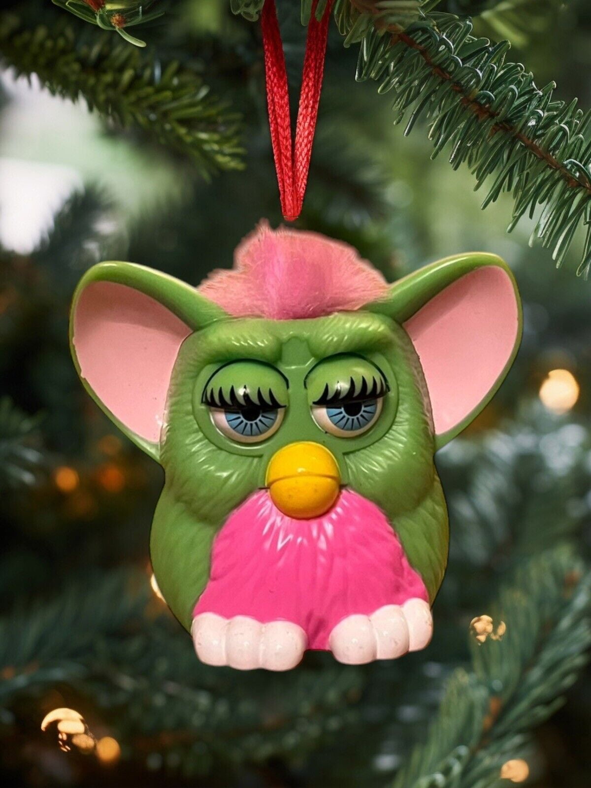 Ornament Furby Green Body Pink Hair Blue Eyes White Feet 3” Pink Belly ...