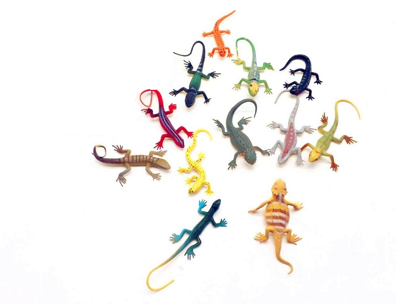 Oshsehun Handcrafted Reptile Lizard Animal Figurines Gift Set (12 ...