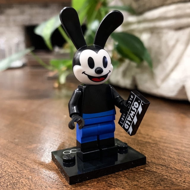 Oswald the Rabbit - LEGO Disney 100 Collectible Minifigure (2023 ...
