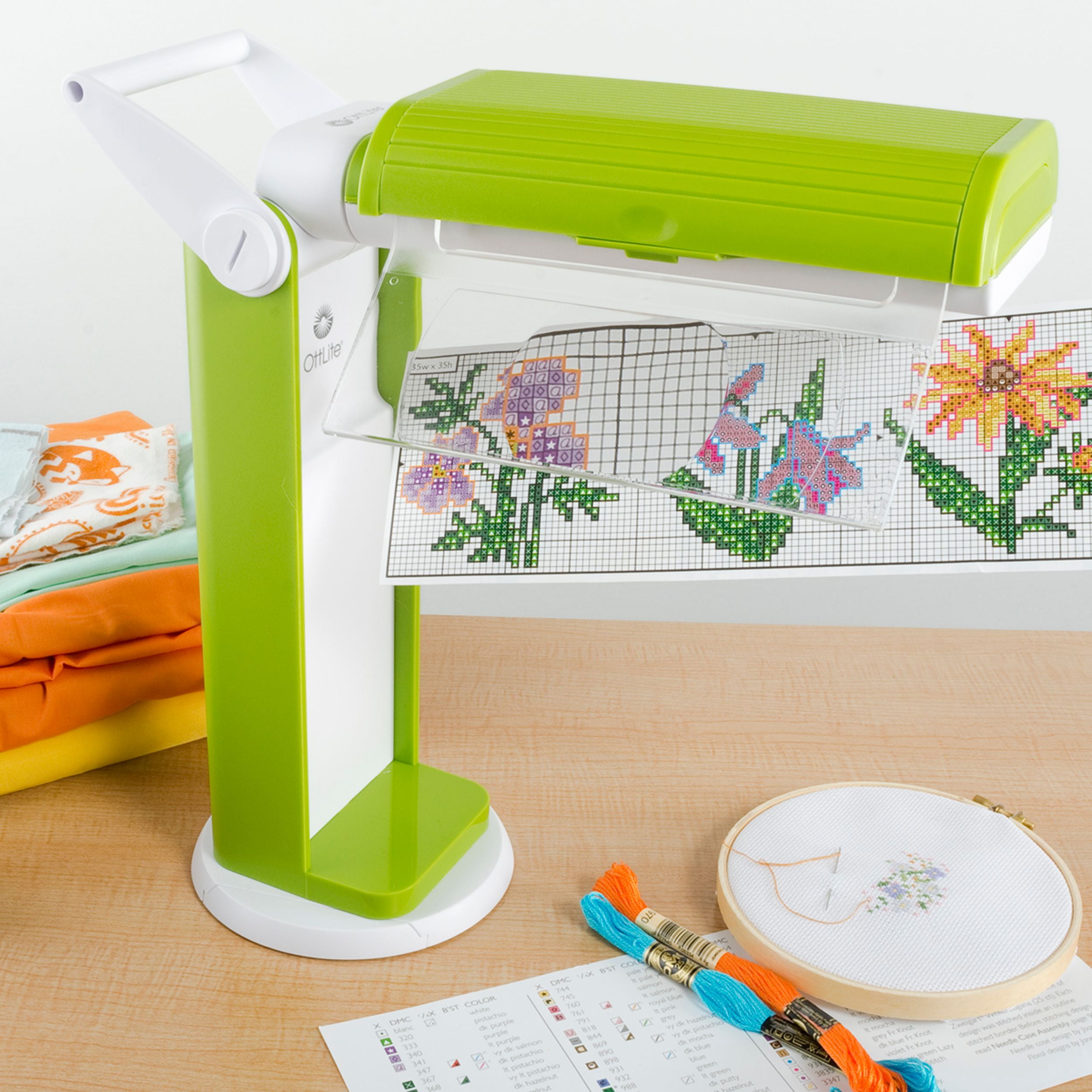 OttLite 13 Watt Magnifying Task Lamp with 2X Magnification and Swivel ...