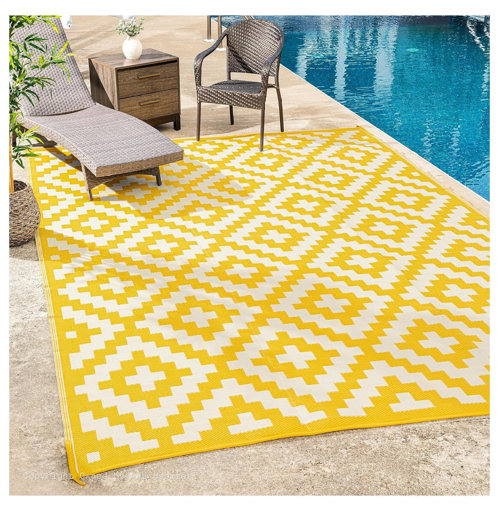 Outdoor Camping Rug - Waterproof, Fade Resistant, Reversible - Premium ...