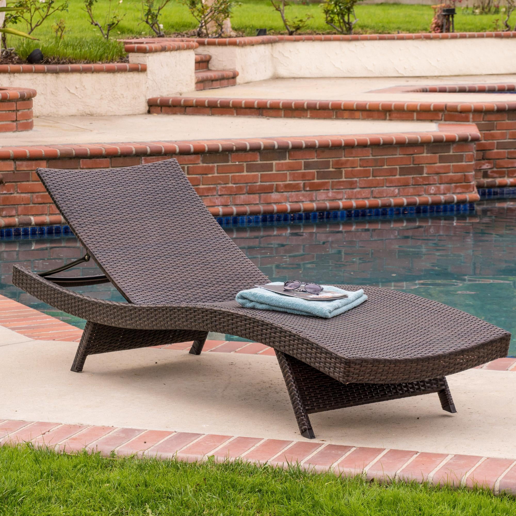 Outdoor Chaise Lounge, Modern PE Wicker Adjustable Back | Poolside ...