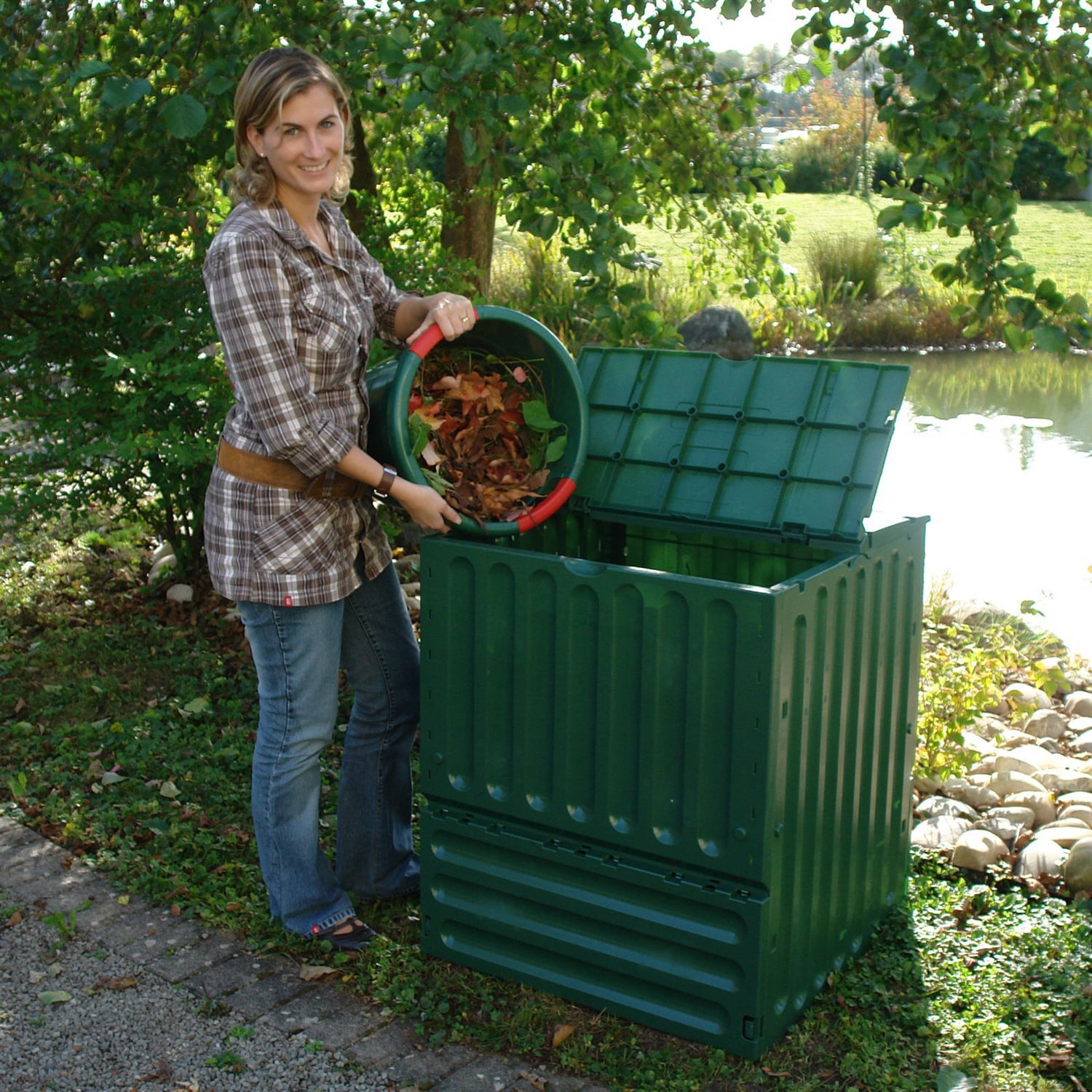 Outdoor Composting 110-Gallon Composter Recycle Plastic Compost Bin ...