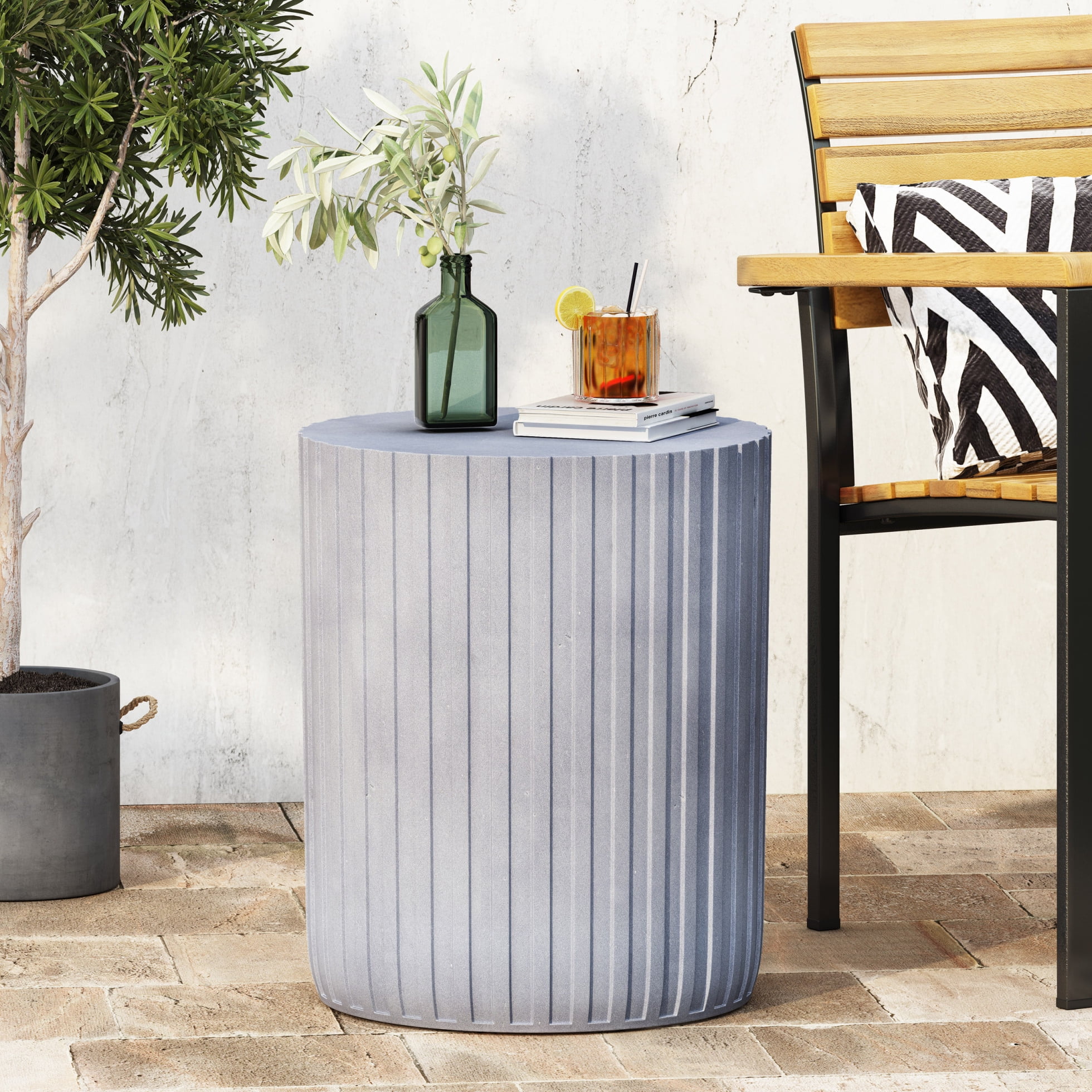 Outdoor Cylindrical Side Table with Vertical Stripe Design, Modern End ...