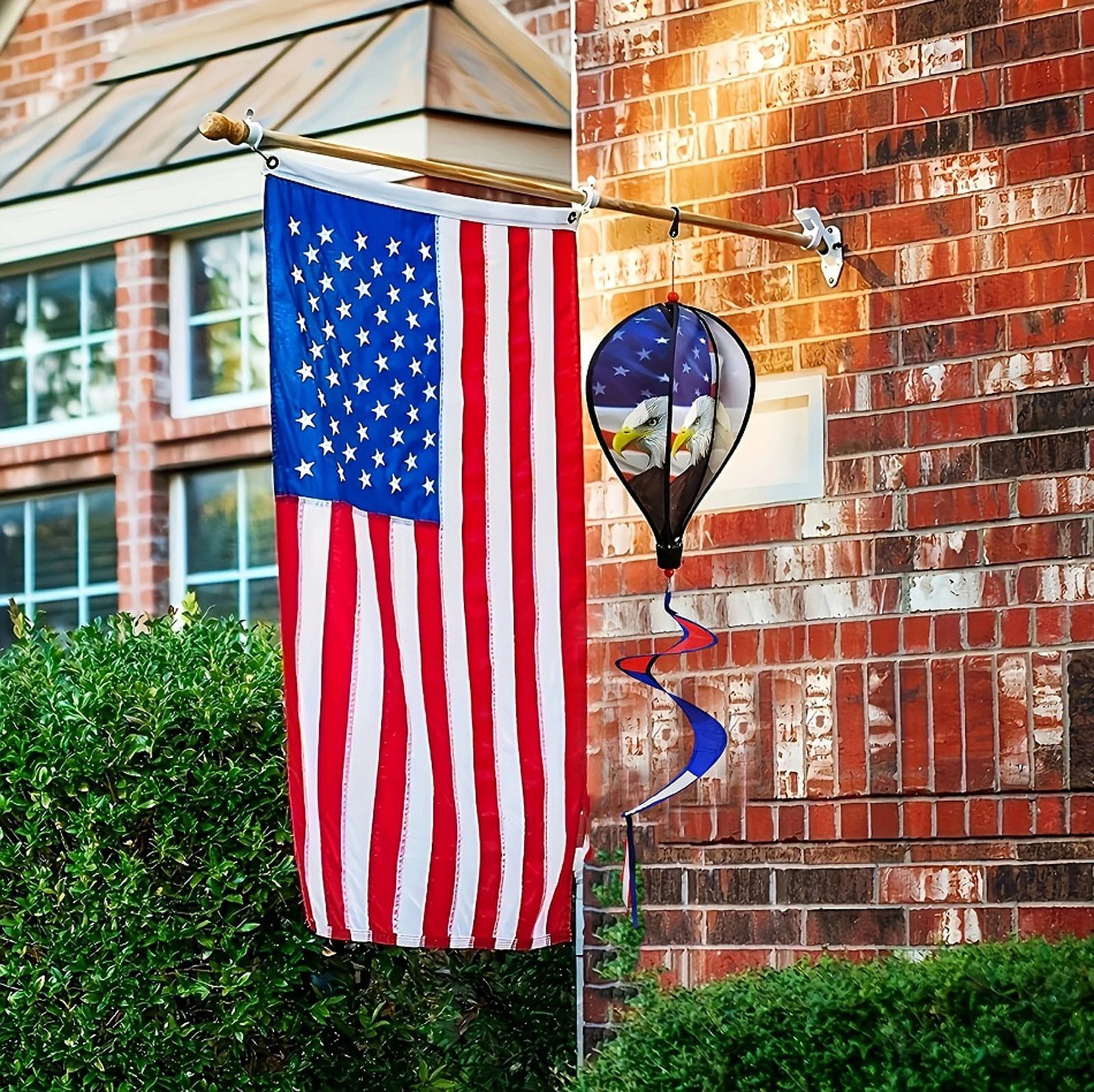 Outdoor Garden Hot Wind Blimp and Decorative Nebula Windmill Garden ...