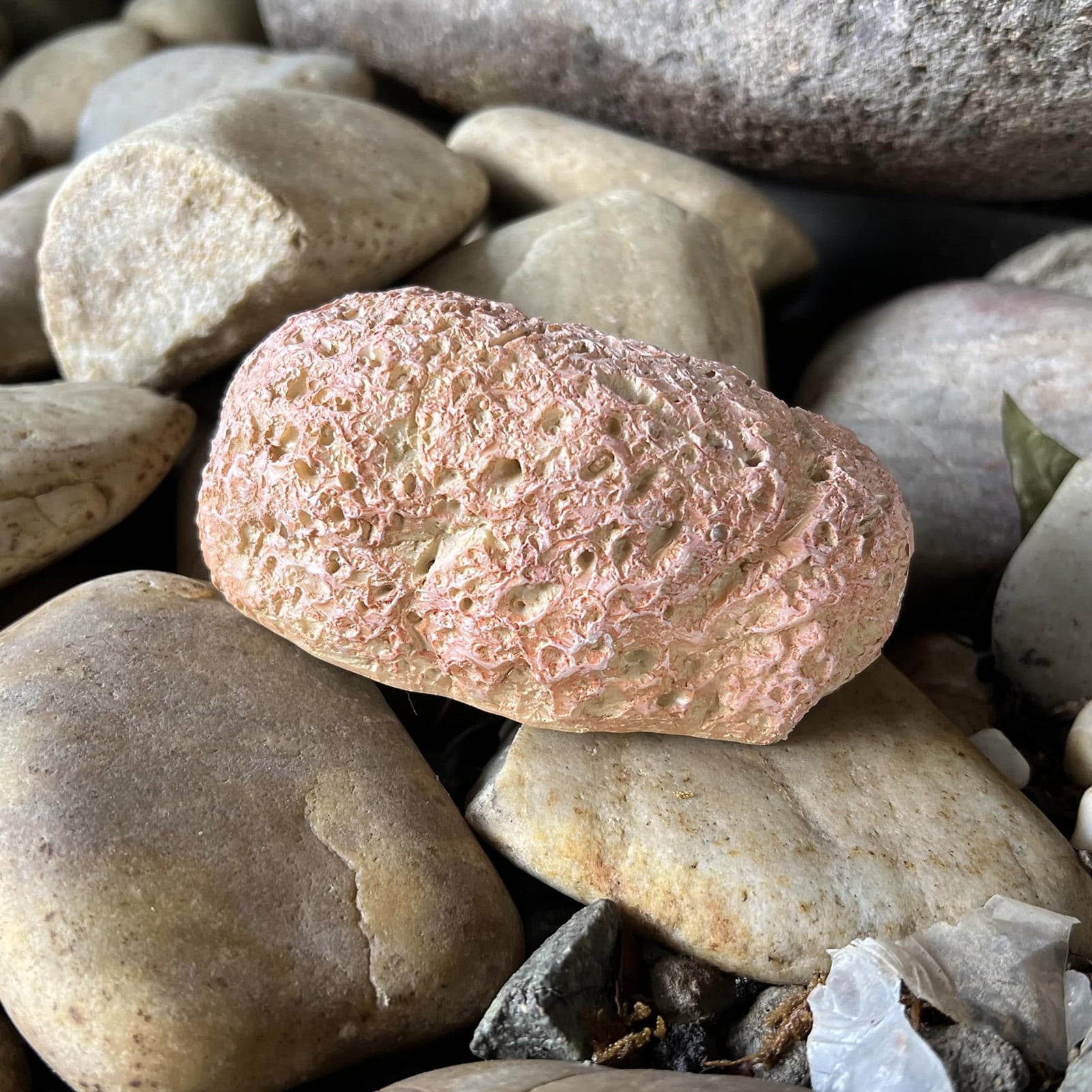 Outdoor Key Storage, Concealed Key Holder, Faux Rock Design, Protects ...