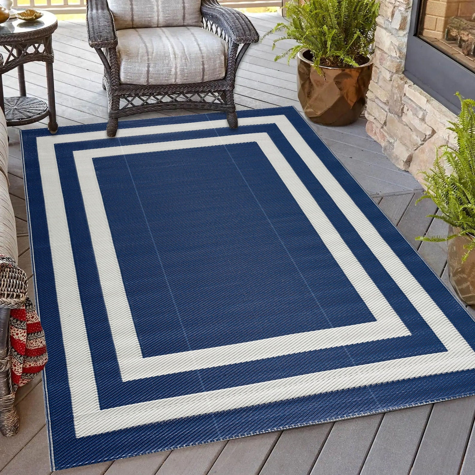 Outdoor Rug - Folded Design - Recycled Plastic Mat for Patio, Camping ...
