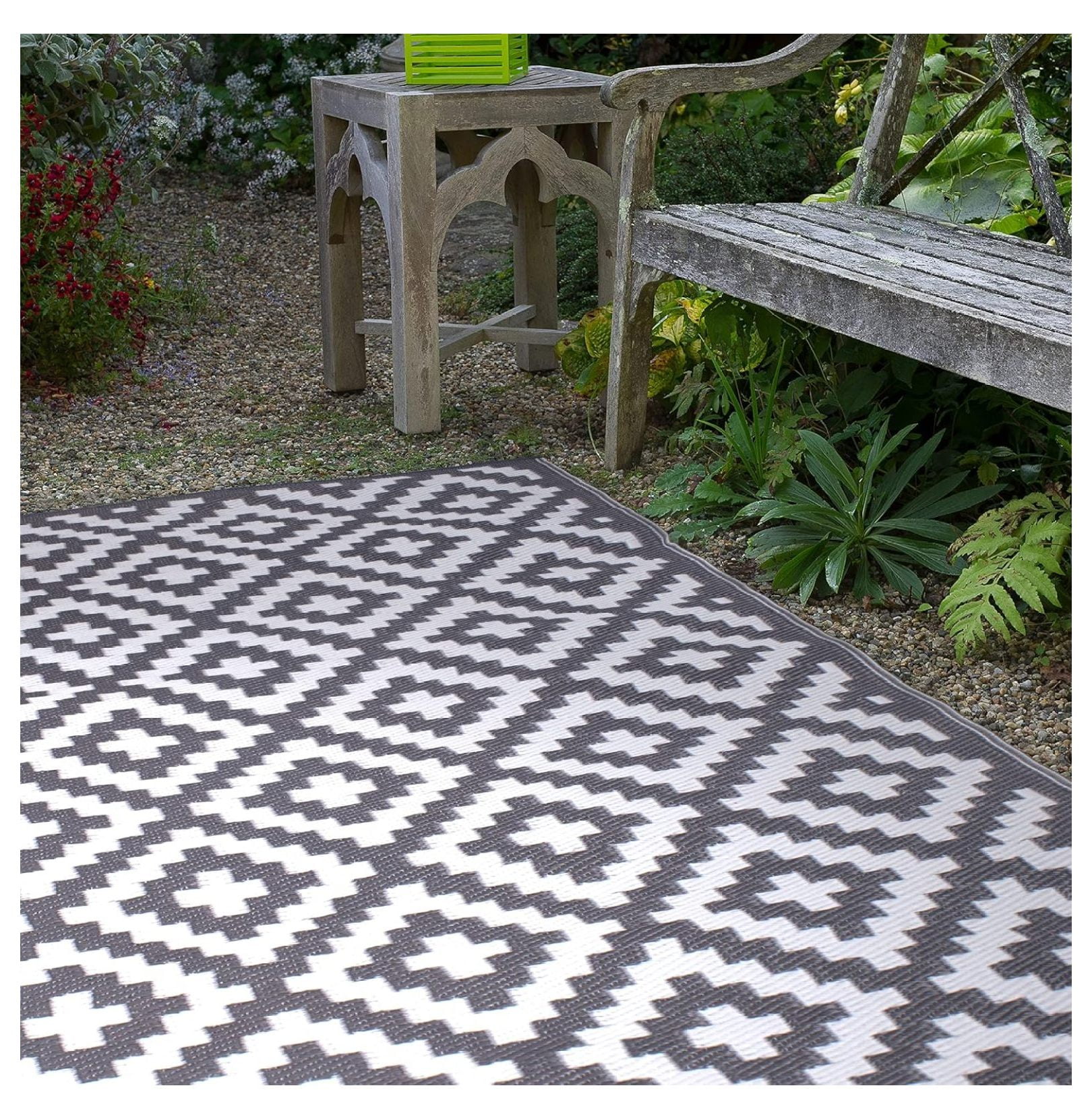 Outdoor Rug - Waterproof, Fade Resistant, Reversible - Premium Recycled ...
