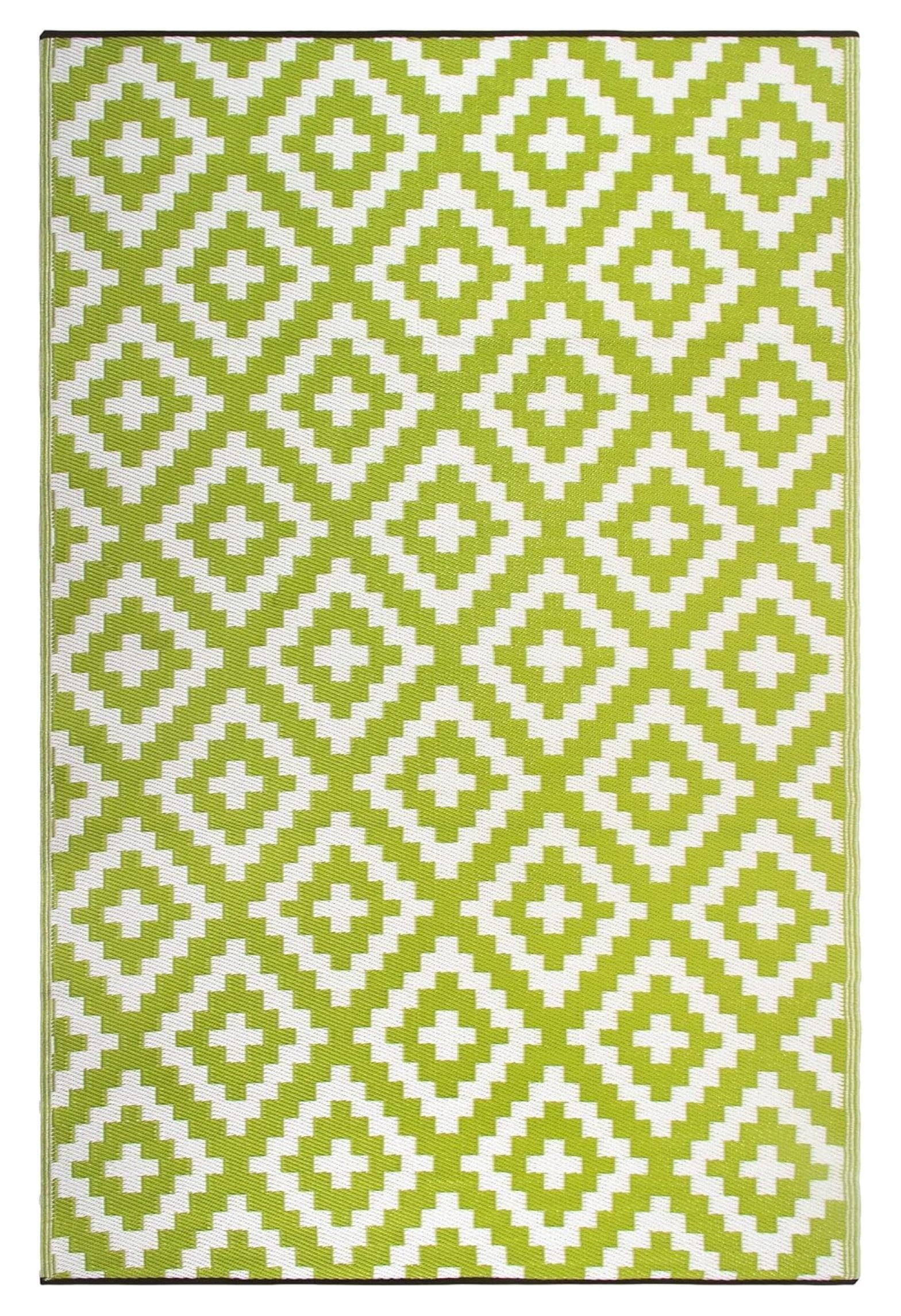 Outdoor Rug - Waterproof, Fade Resistant, Reversible - Premium Recycled ...