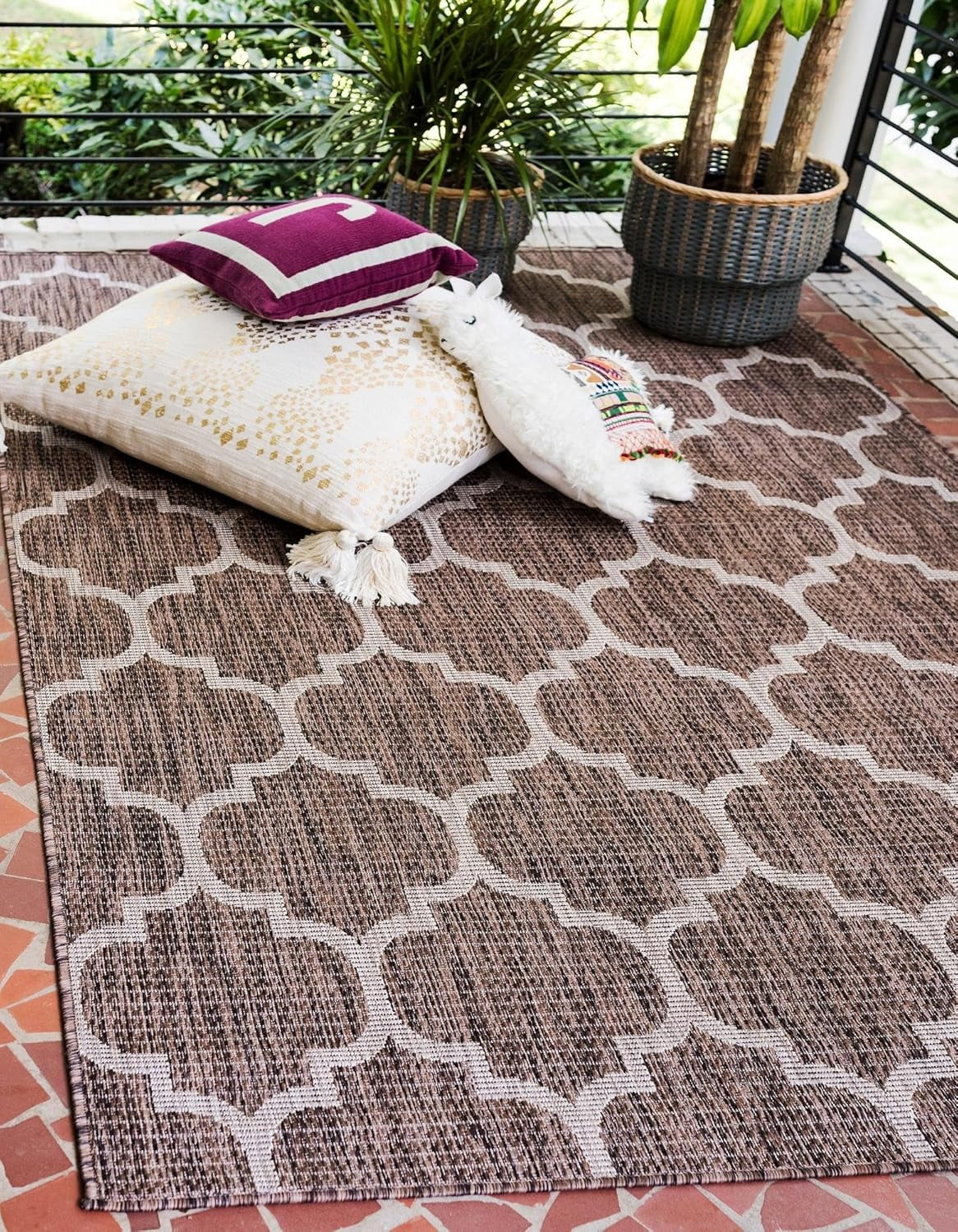 Outdoor Trellis Collection Area Rug (7' 1" x 10' Rectangle, Brown ...