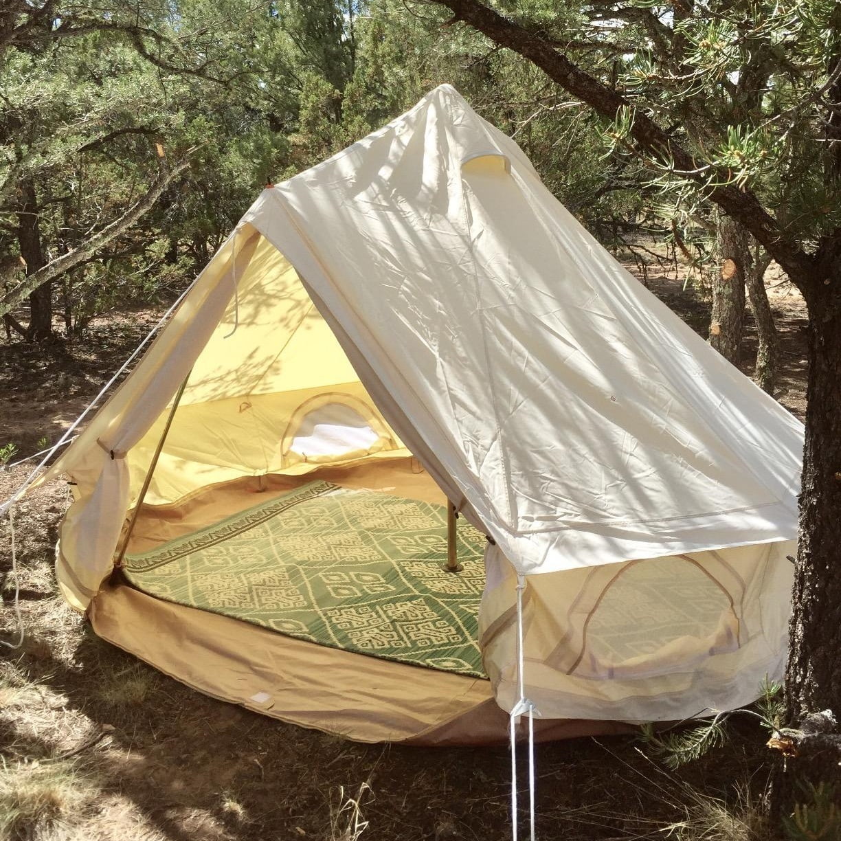 Outdoor Waterproof Oxford Cloth Family Camping Bell Tent Luxury ...