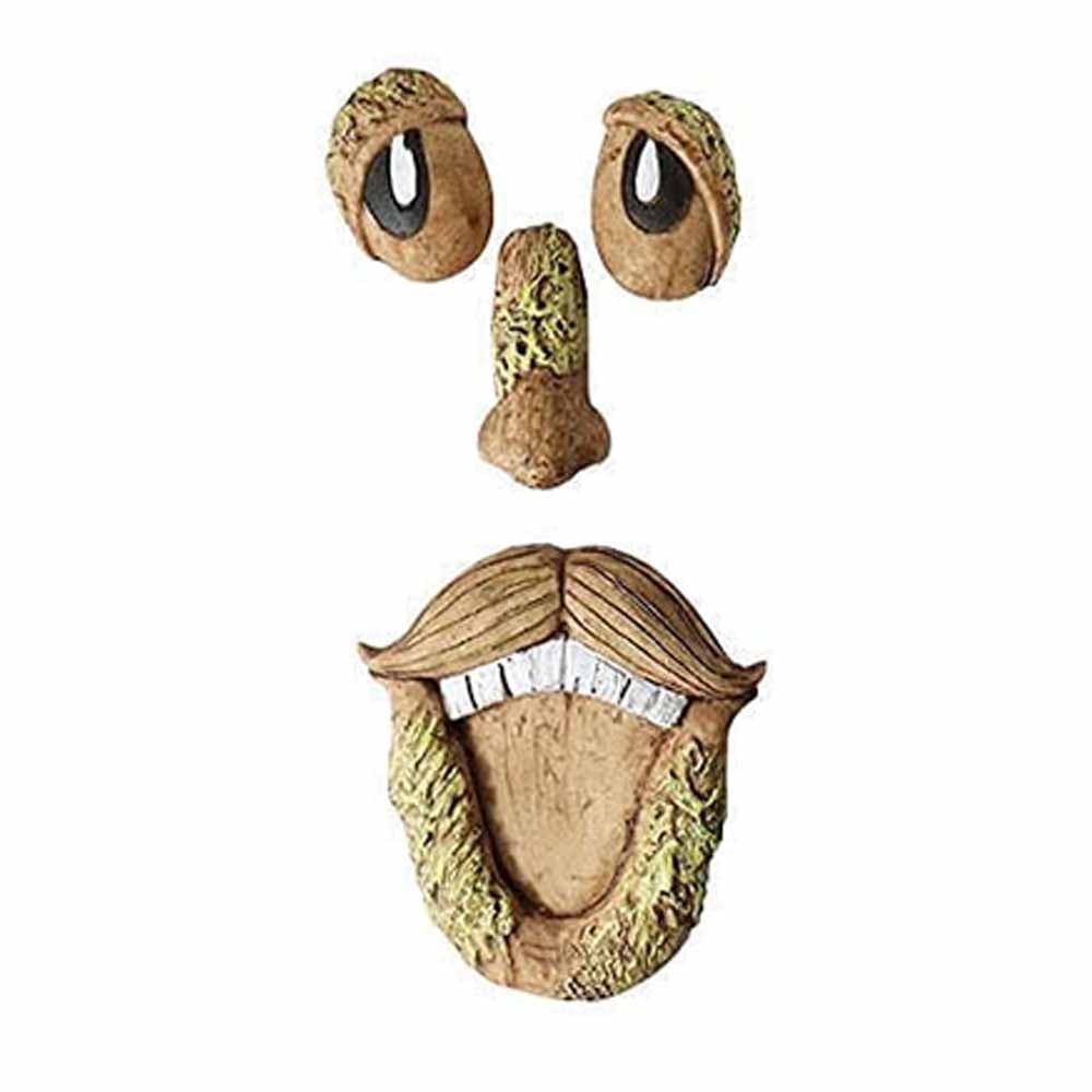 Outdoor tree face sculpture, old man, bark hug, grimace, facial ...