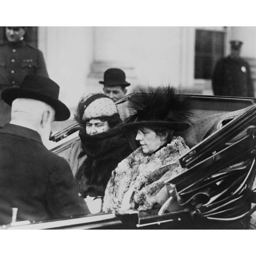 Outgoing First Lady Edith Wilson History (24 x 18) - Walmart.com