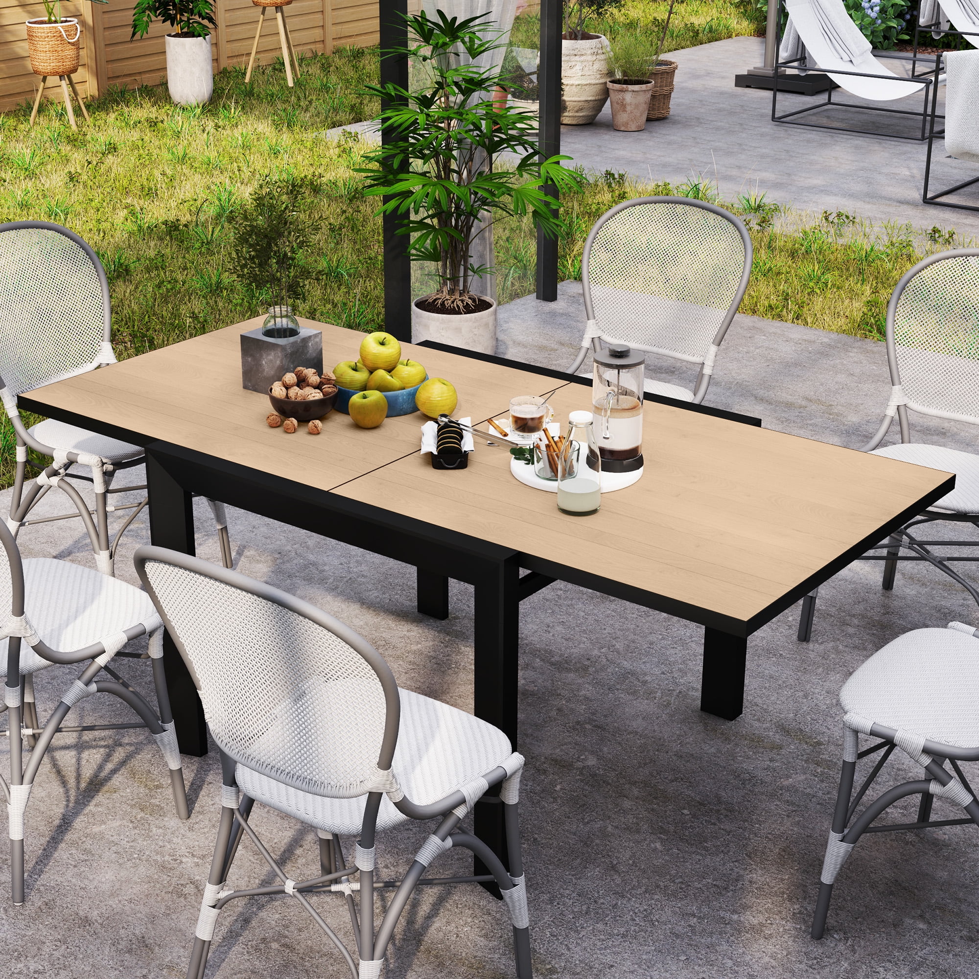 Outsunny 35.5"-71" Expandable Outdoor Dining Table for 4-6 People ...