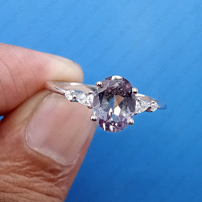 Oval cut Alexandrine women ring, Dainty alexandrite engagement ring ...