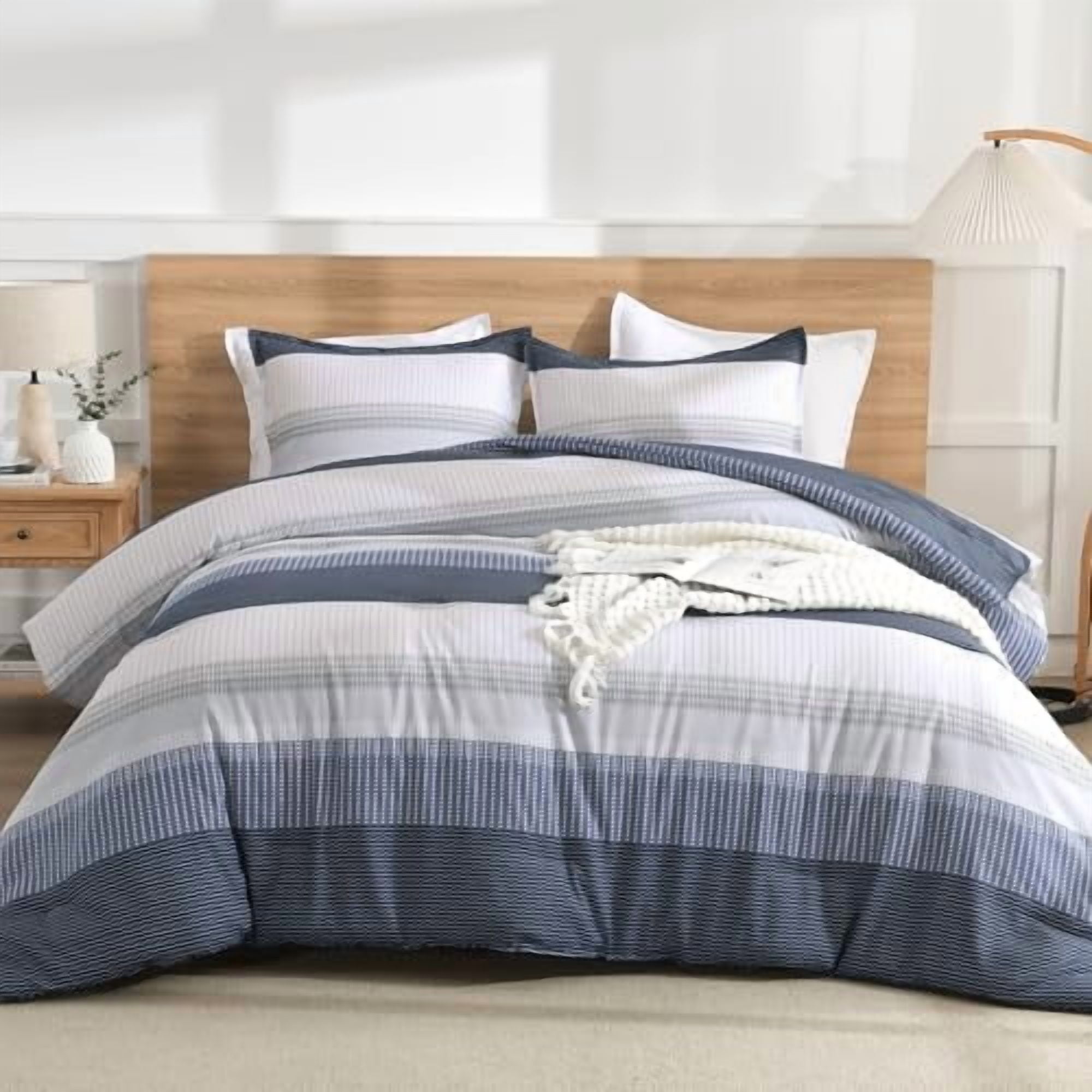Oversized King Comforter Set Black Blue 128x120-3 Pieces Lightweight ...