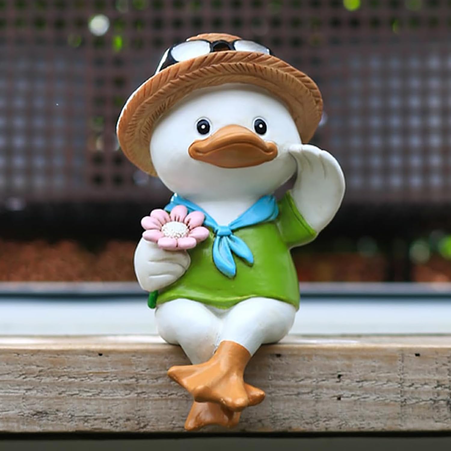 OwMell Cartoon Duck Garden Statue, Cute Sitting Duck Statue Figurine ...