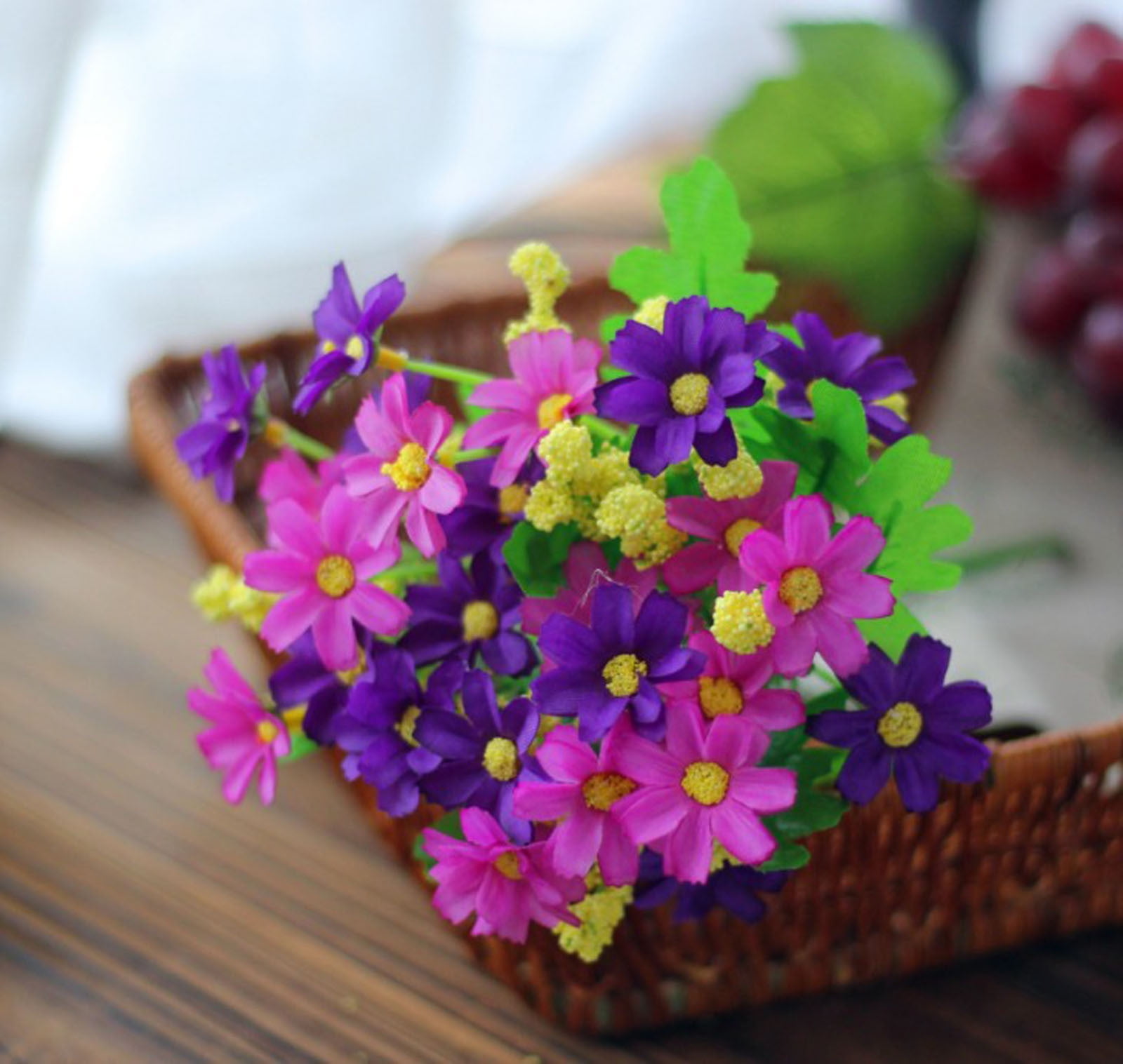 Oxodoi Purple Plastic Daisy Many small flowers Artificial Flowers ...