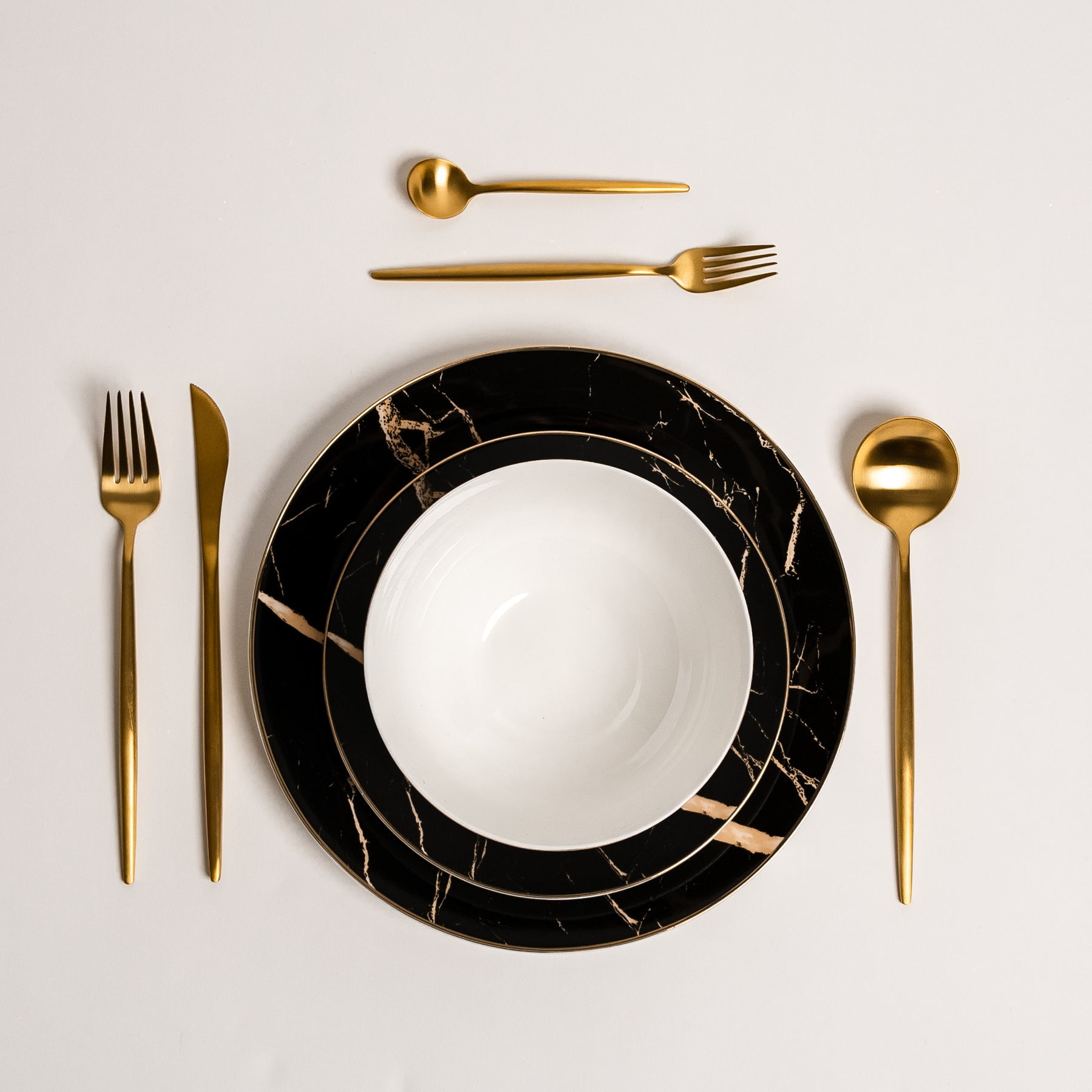 Ozarke Libra Black Marble Plate Set, Ceramic Bone China (Set of 12 ...