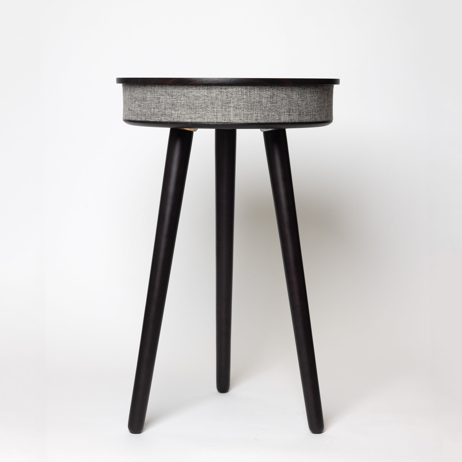 Ozarke Rusée Smart Table with Speaker and Wireless Charger- Black ...