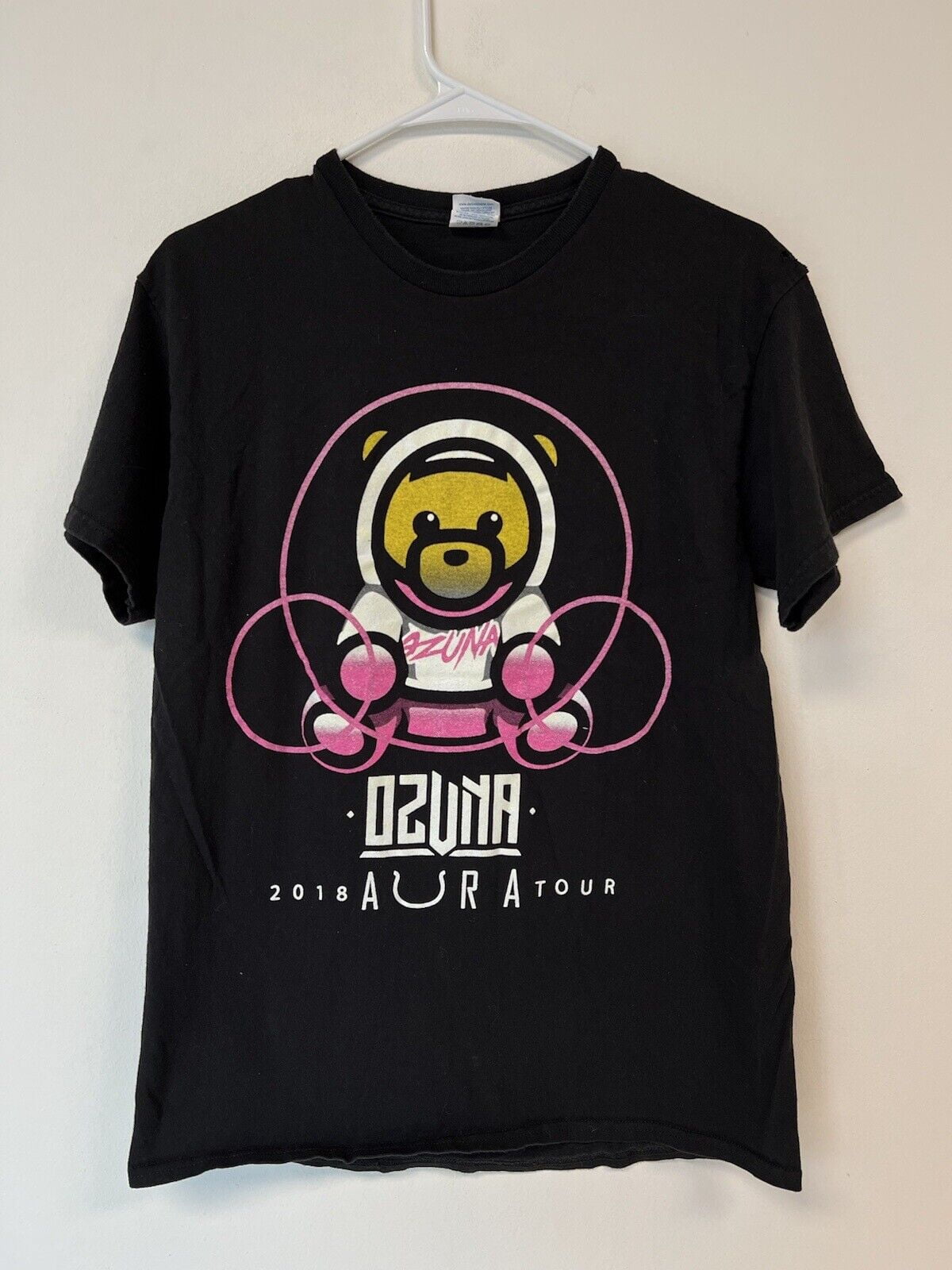 Ozuna Aura 2018 Tour T Shirt Size Medium Short Sleeve Black Logo ...