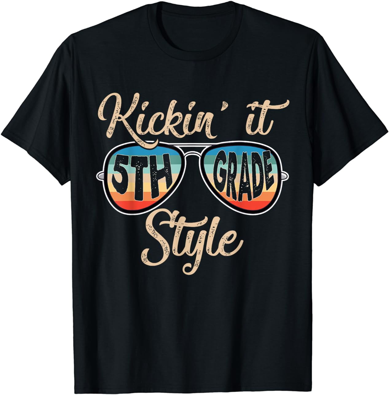 P41l Retro Kickin It 5th Grade Style Teacher Back To School T-Shirt ...