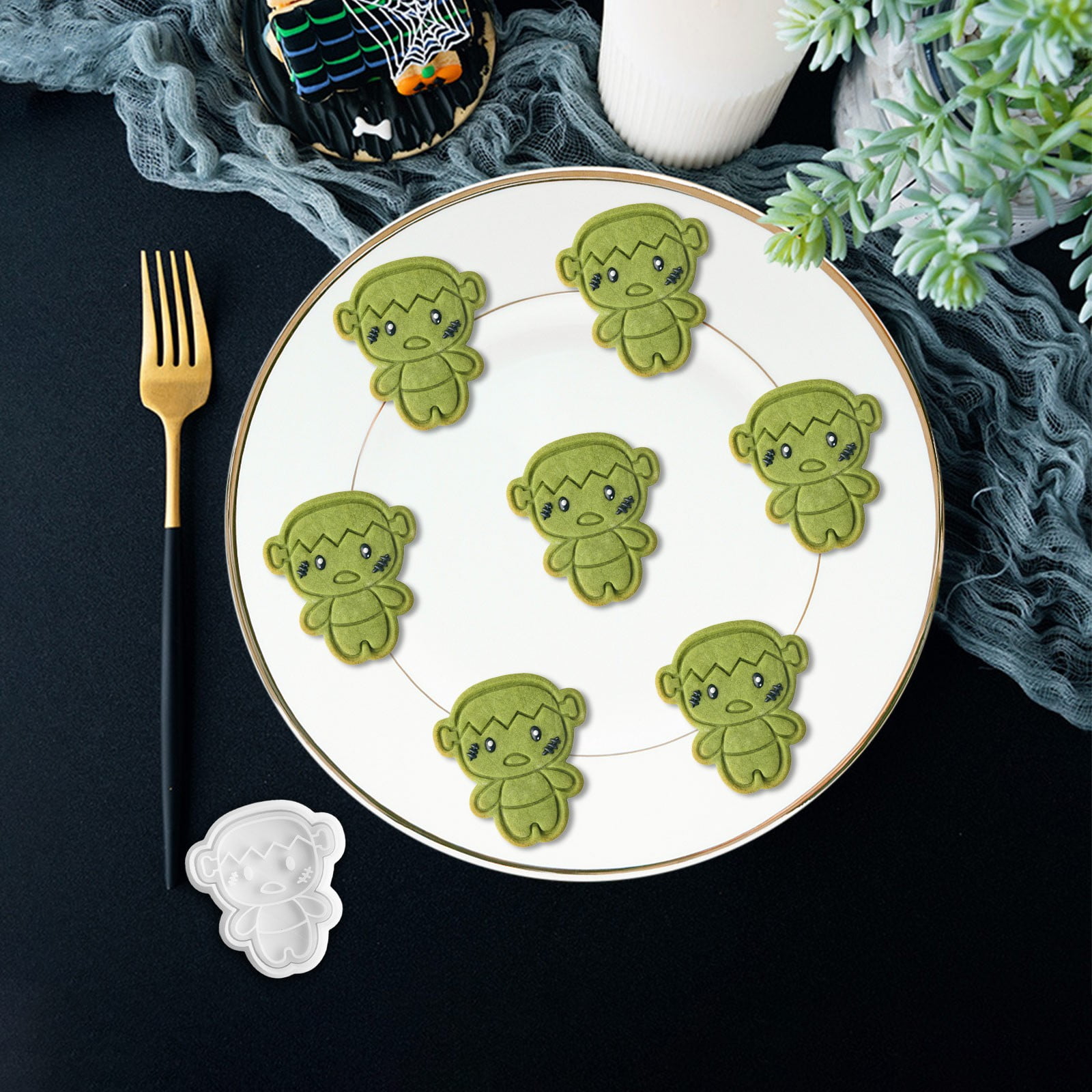 PATLOLLAV Halloween Silicone Cake Mold Ghosts and Cobwebs Shape ...