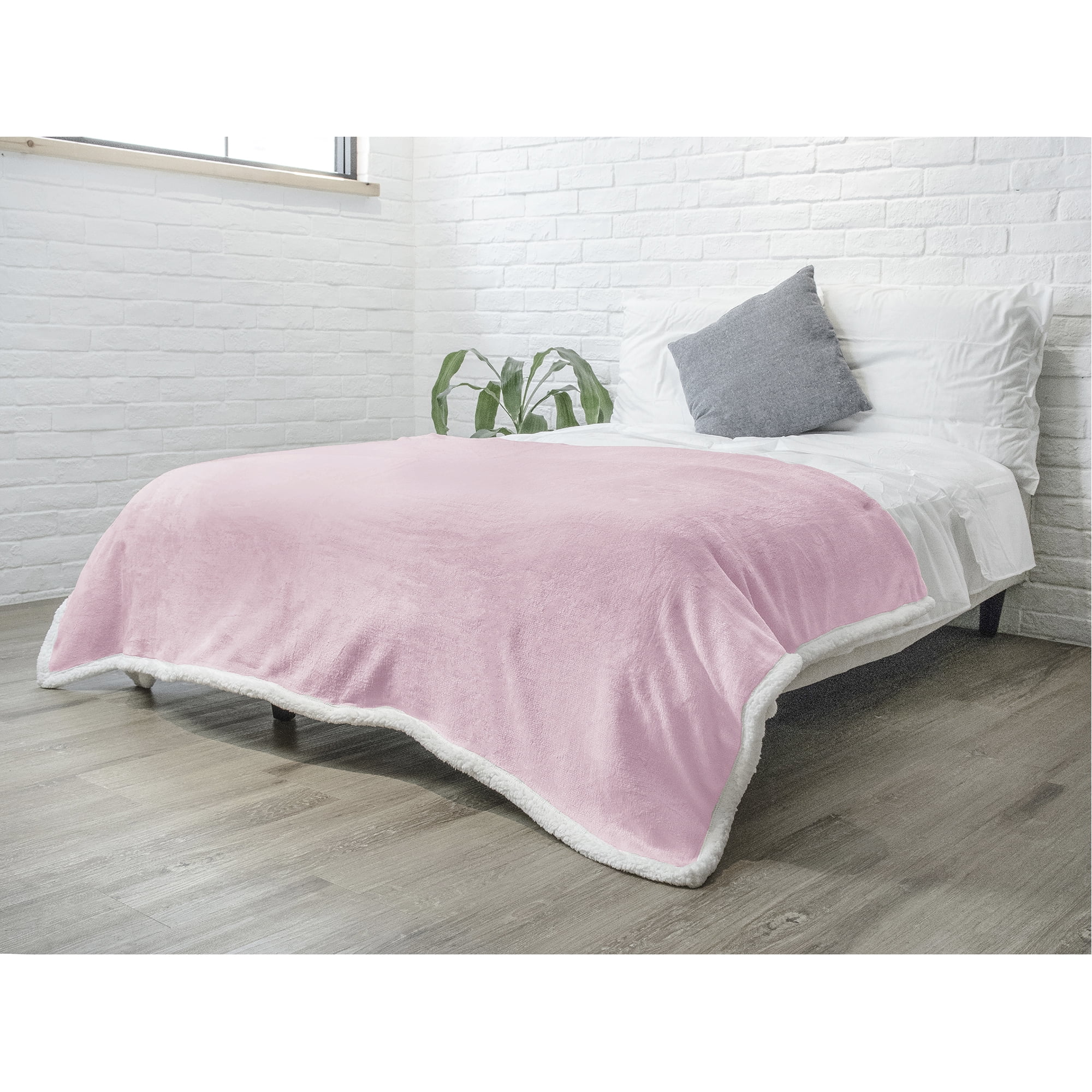 PAVILIA Plush Sherpa Fleece Blanket Throw, Twin, Light Pink | Soft ...