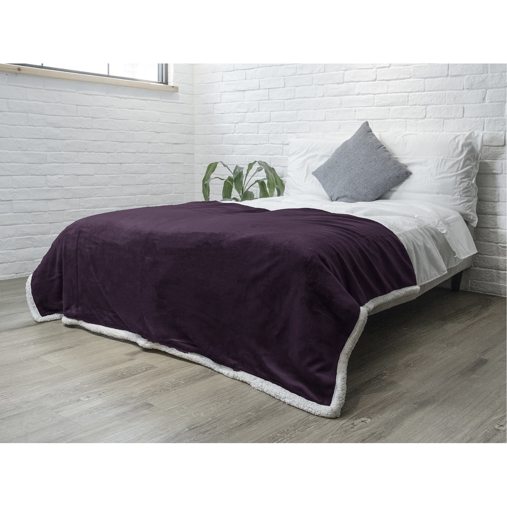 PAVILIA Plush Sherpa Fleece Blanket Throw, Twin, Purple Plum | Soft ...