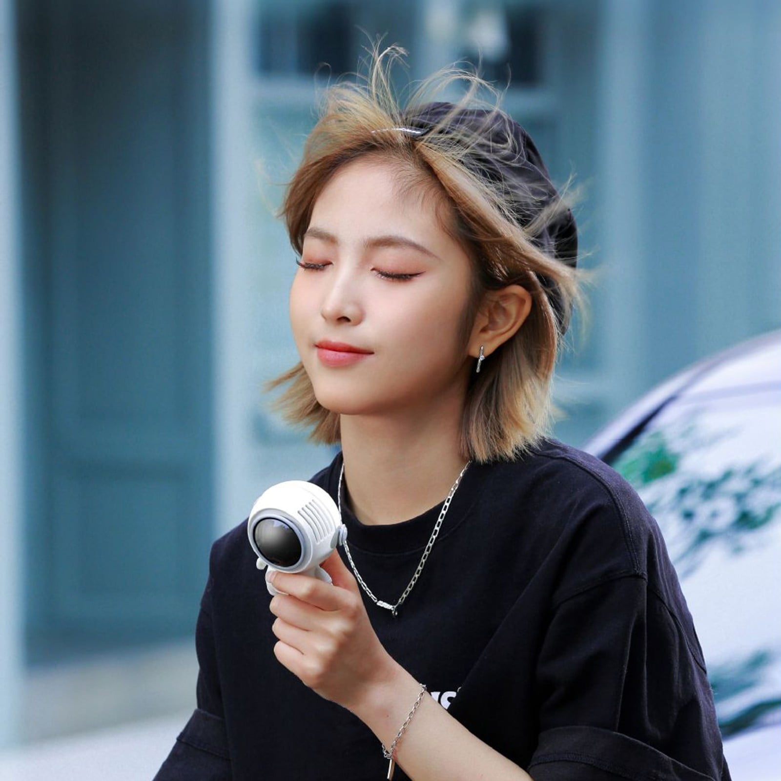 PGYONG USB Small Fan Hanging Neck Handheld Lazy Mini Leafless Spaceman ...