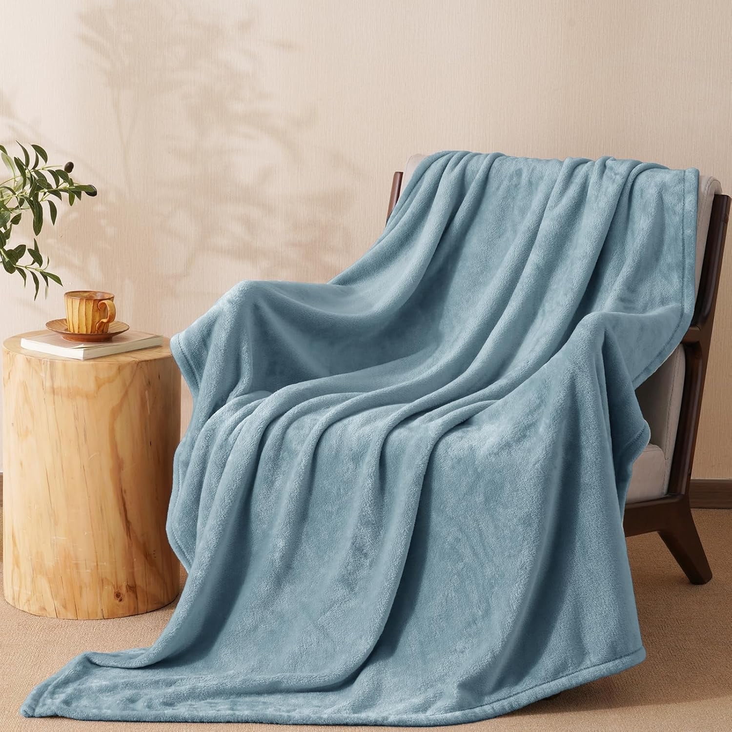 PHF Fleece Throw Blanket, Fuzzy Soft Lightweight Blankets for Bed, Sofa ...