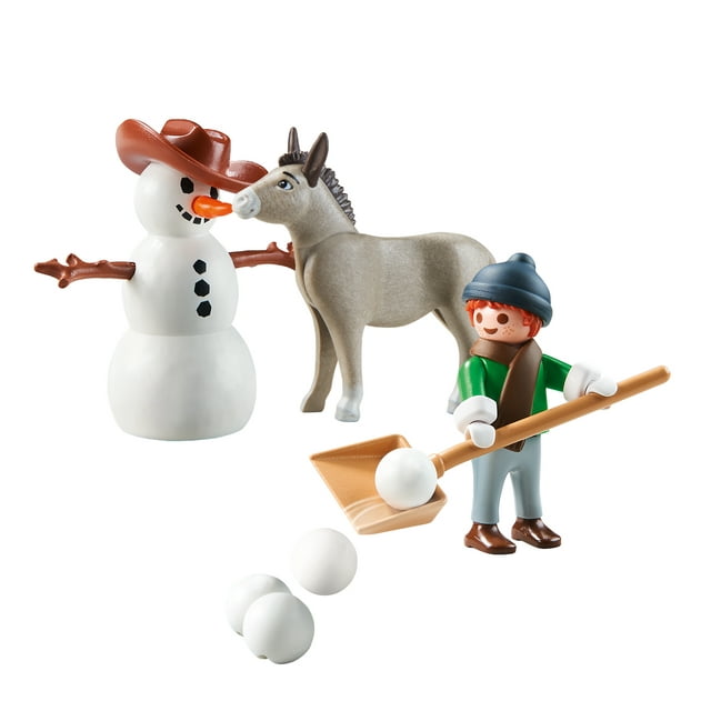 PLAYMOBIL Spirit Riding Free Snow Time with Snips & Señor Carrots ...