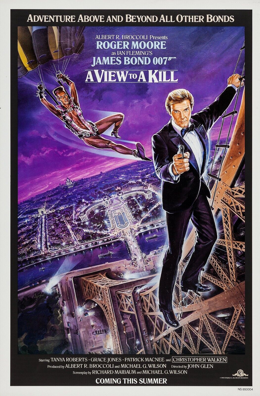 POSTER 1985 A View To A Kill Movie Poster 007 James Bond Roger Moore 🍿-8x12-UNFRAMED - Walmart.com