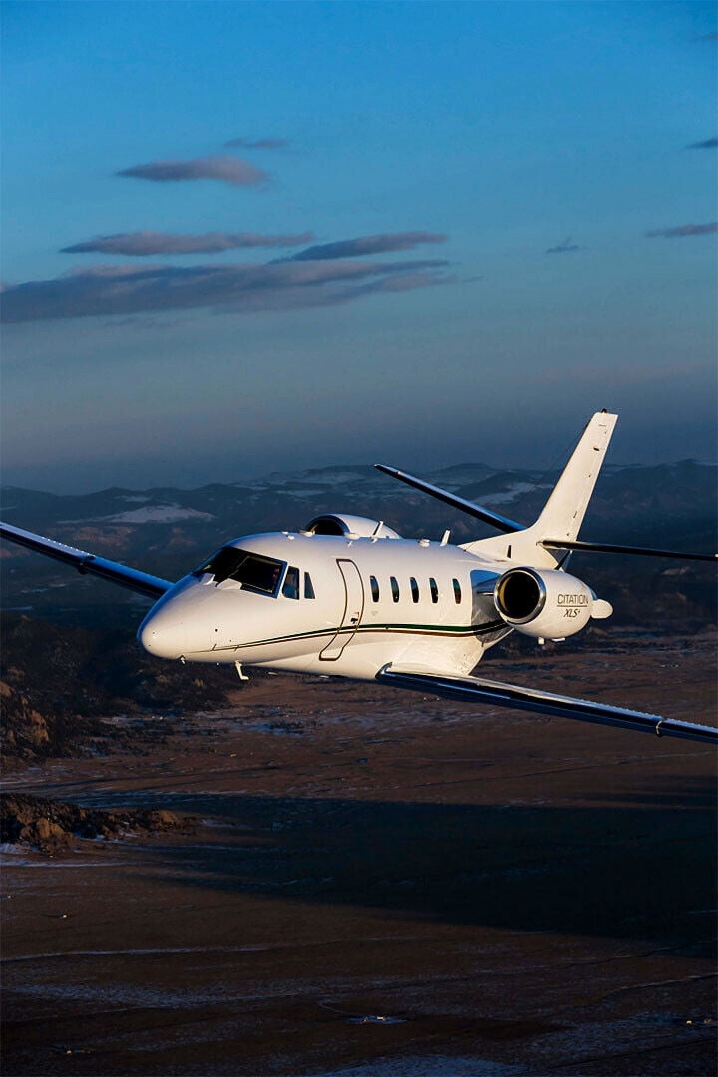 POSTER Cessna Citation V Ultra Flies Above Mountains Wall Art Home ...