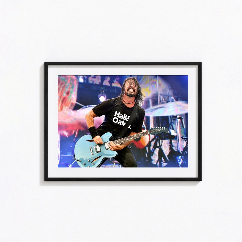 POSTER Dave Grohl Posters / Dave Grohl Black and White Wall Art, Music ...