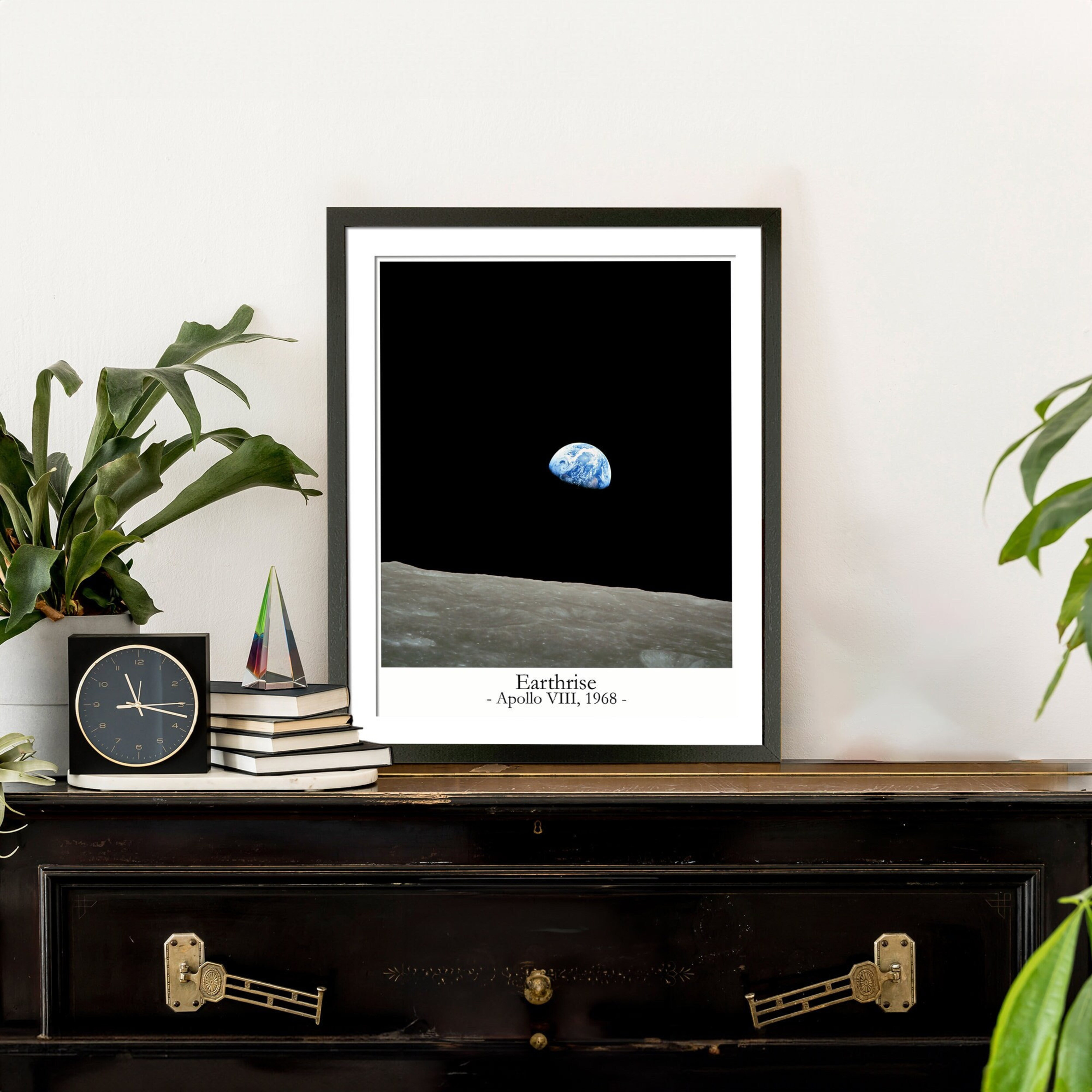 POSTER Earthrise Photo Space Wall Art Ready Space Print / Space Poster ...