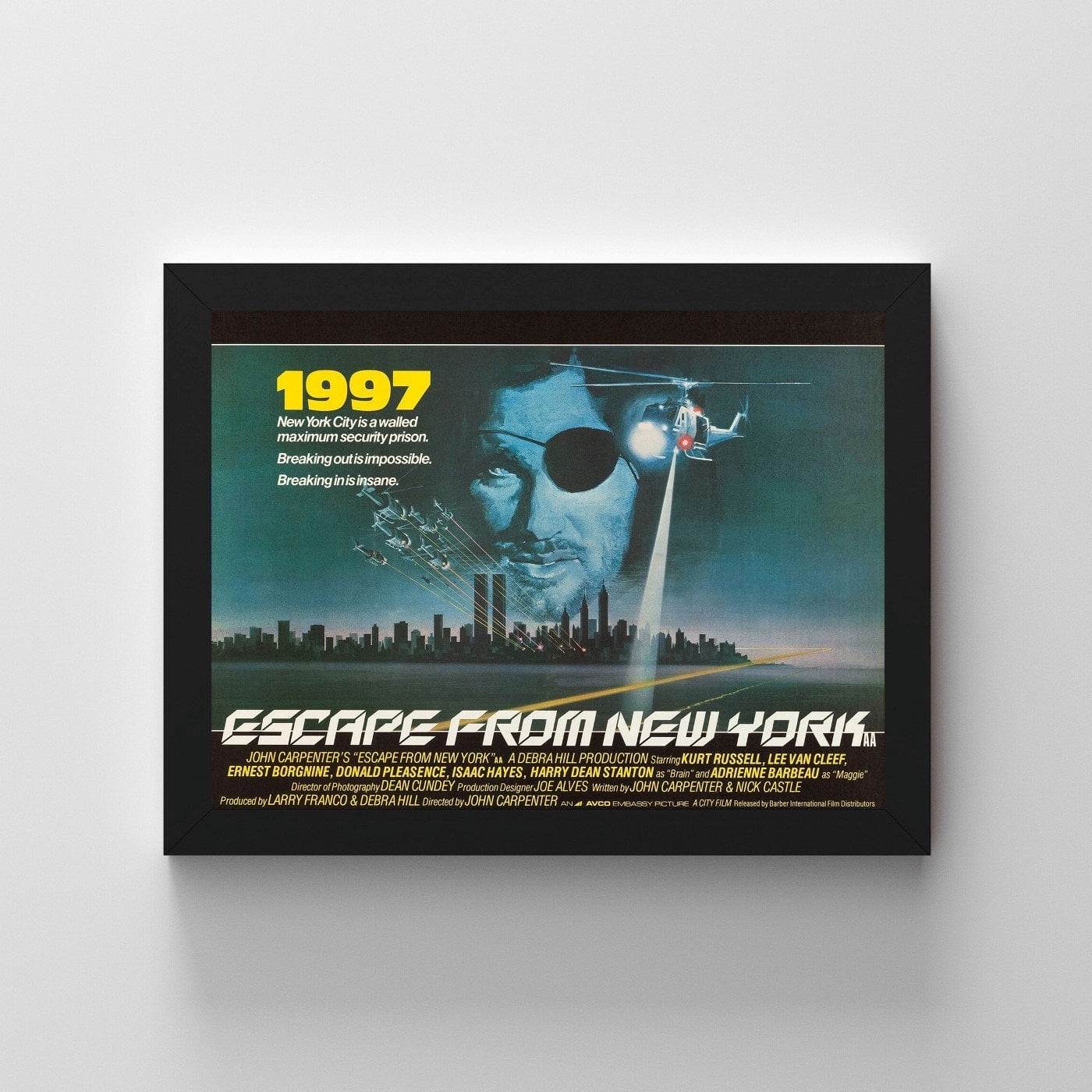 POSTER Escape from New York Kurt Russell Film / Movie Poster .-UNFRAMED ...