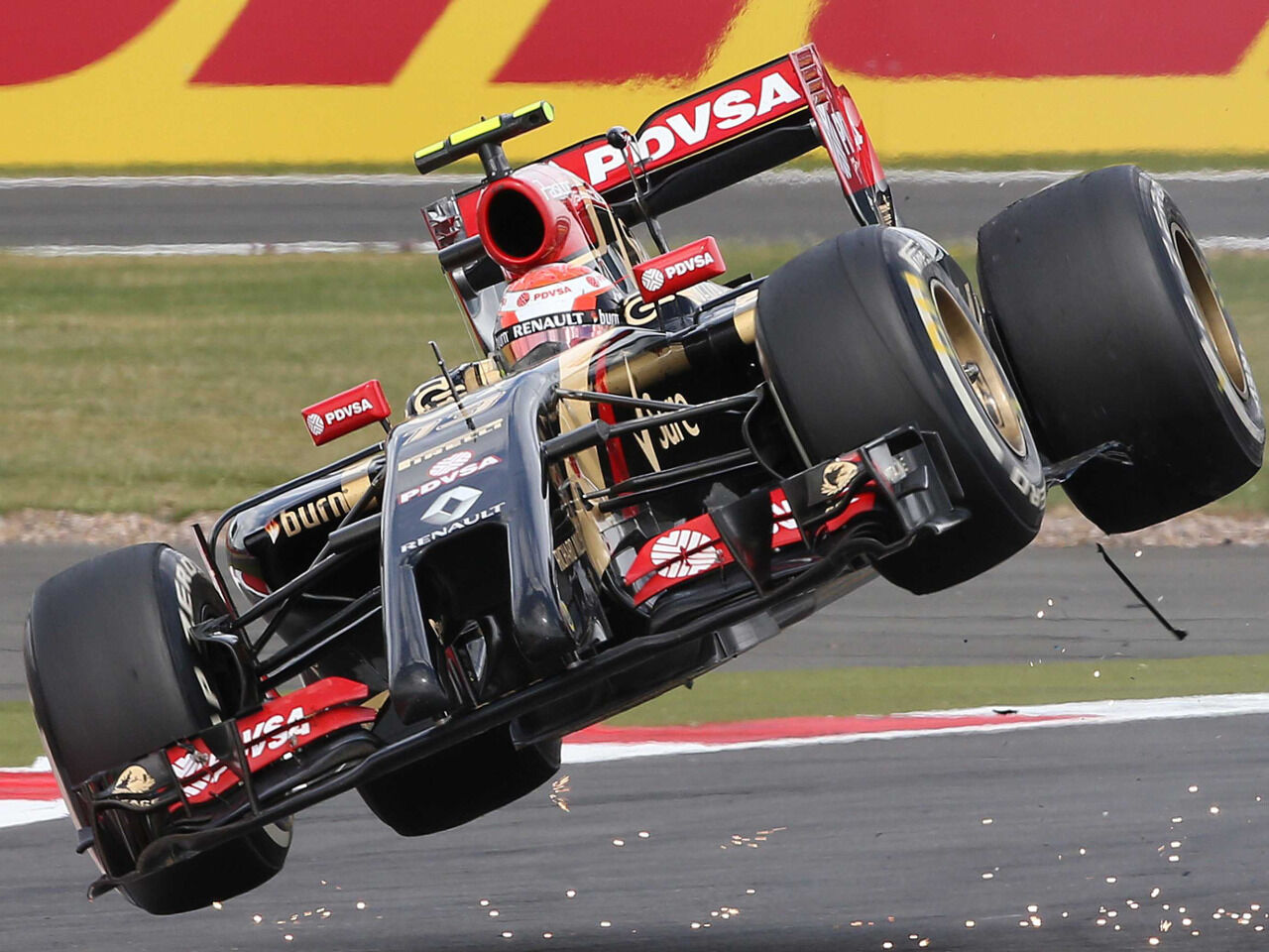 POSTER FORMULA 1 RACE CAR CRASH AUTO RACING POSTER PRINT STYLE A-24x36 ...