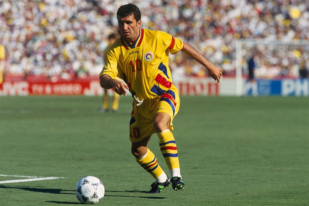 POSTER Gheorghe Hagi Former Rumen Football Player Wall Art Home Decor ...