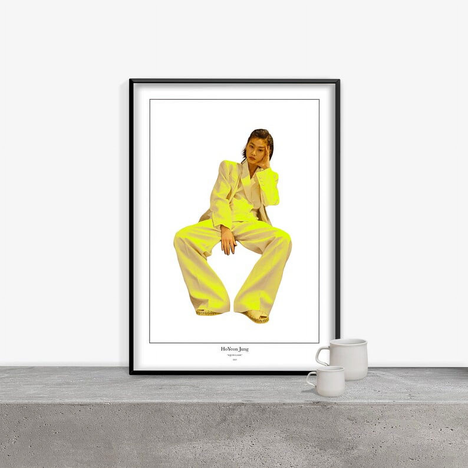 POSTER HoYeon Jung Model Fashion Photography Squid Game Sae-byeok ...