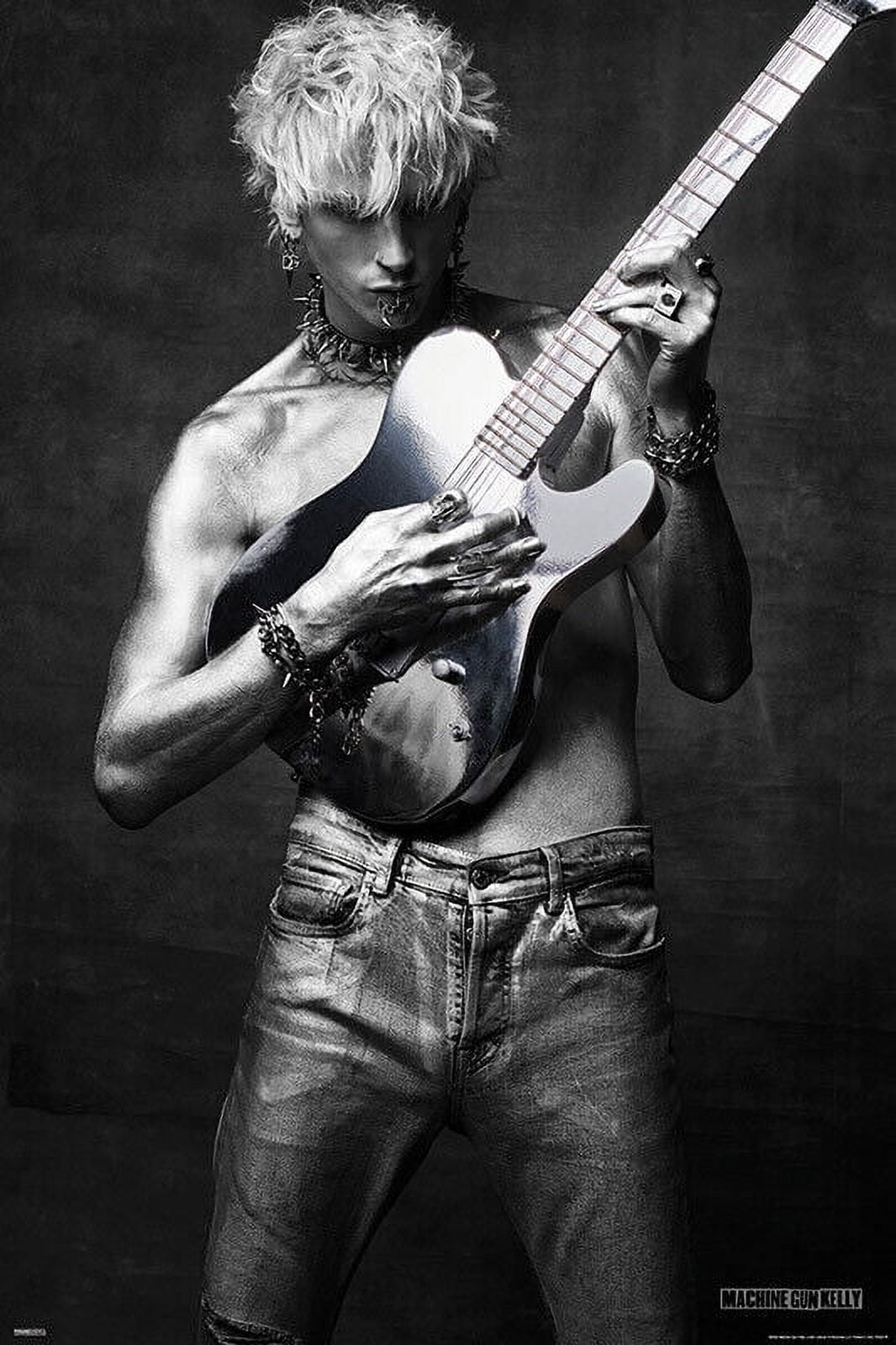 POSTER MACHINE GUN KELLY - SHIRTLESS WITH GUITAR - POSTER - 54679-24x36 ...